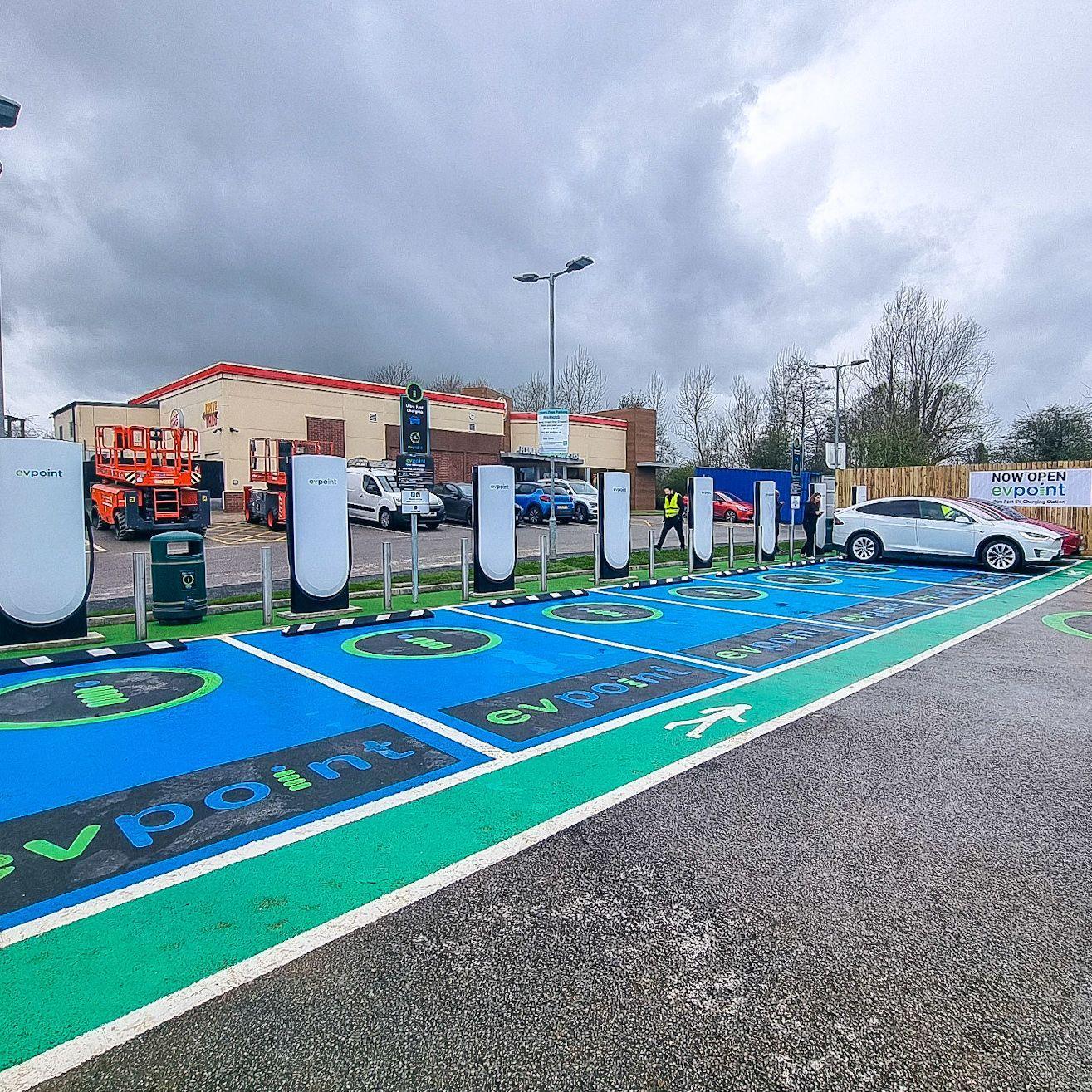 ASDA Express Uttoxeter | A50 Derby Road, Uttoxeter, ST14 5AA, UK | EV Station
