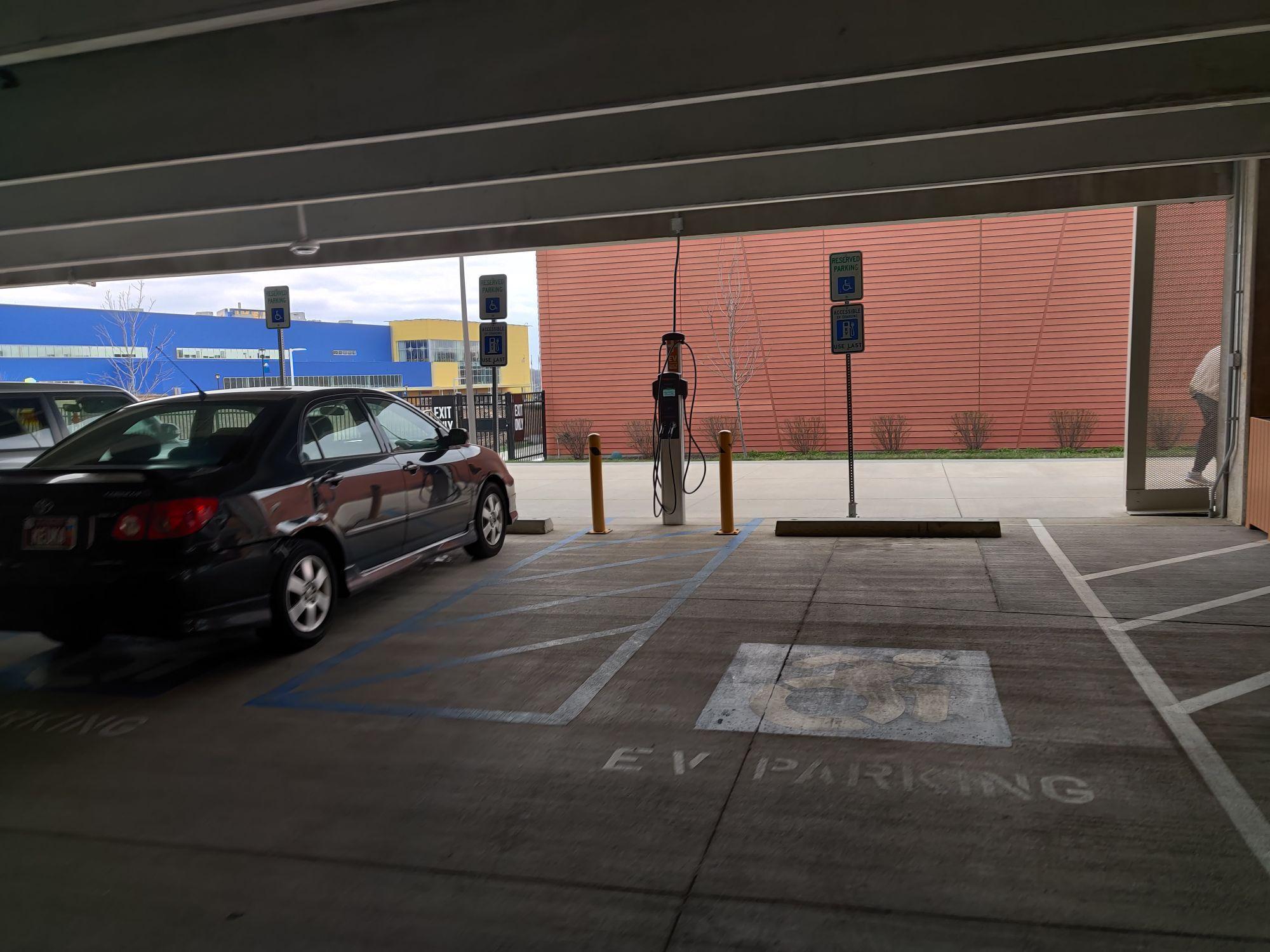 Merriam Community Center | Merriam, KS | EV Station