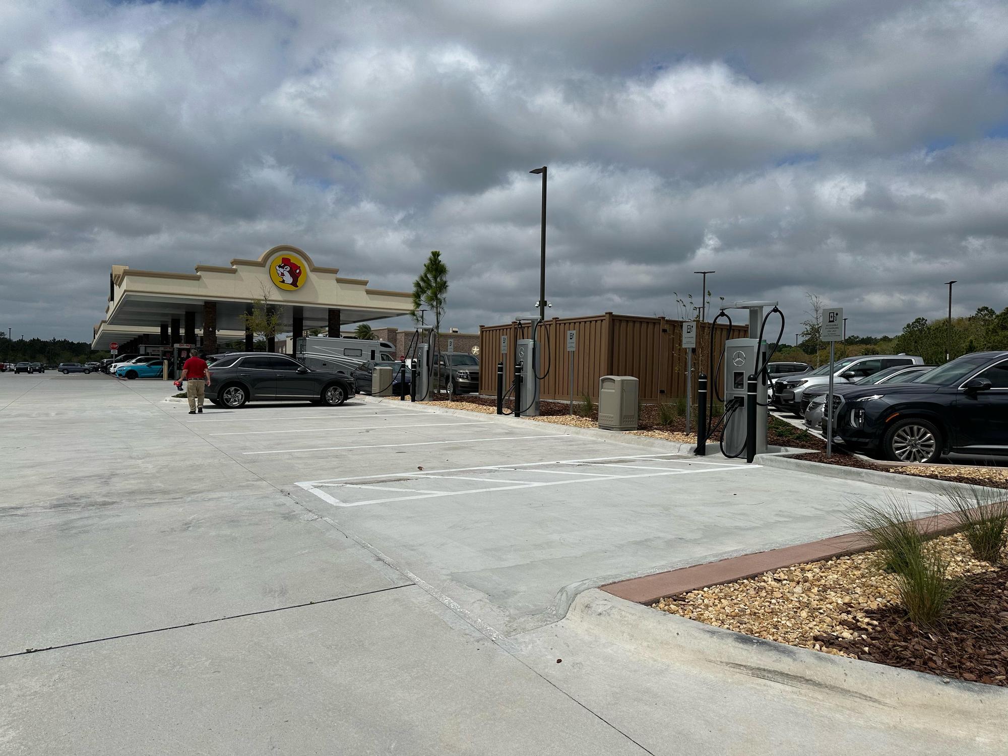 Buc-ee's St. Augustine | MB High-Power Charging | St. Augustine, FL ...