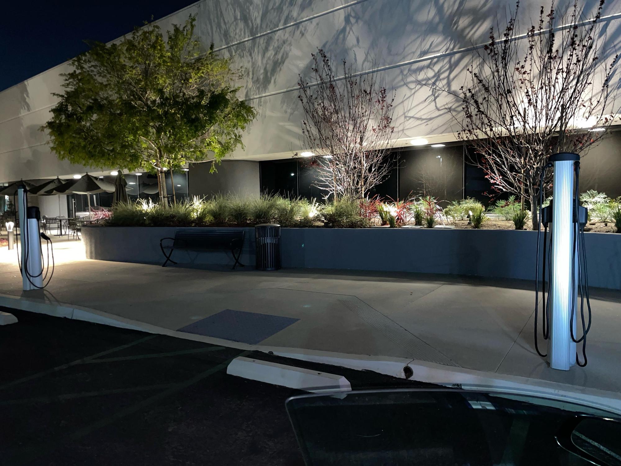 Z SUPPLY 3500 HYLAND 01 | Costa Mesa, CA | EV Station