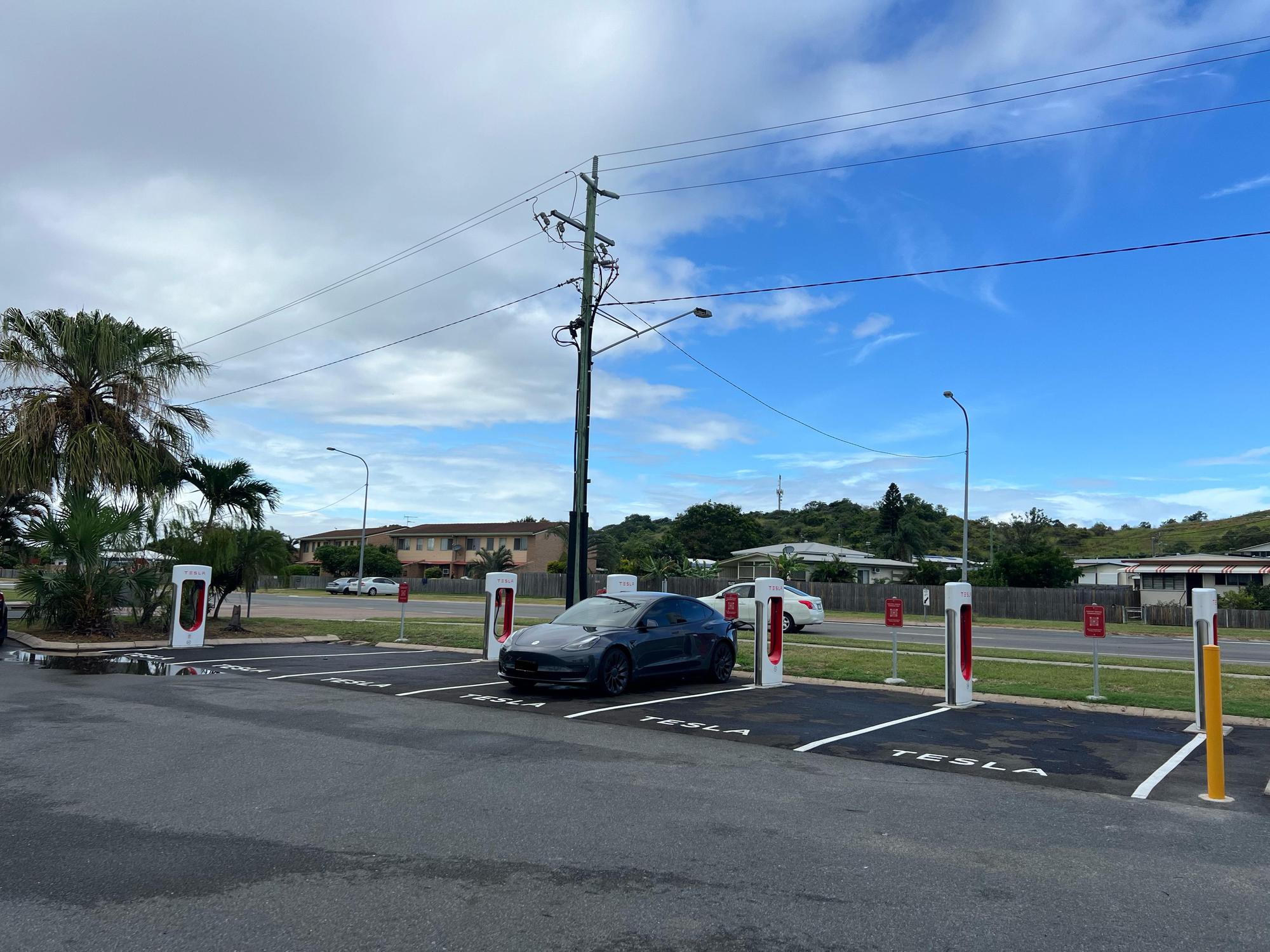 Centre Point Plaza | Bowen, QLD | EV Station