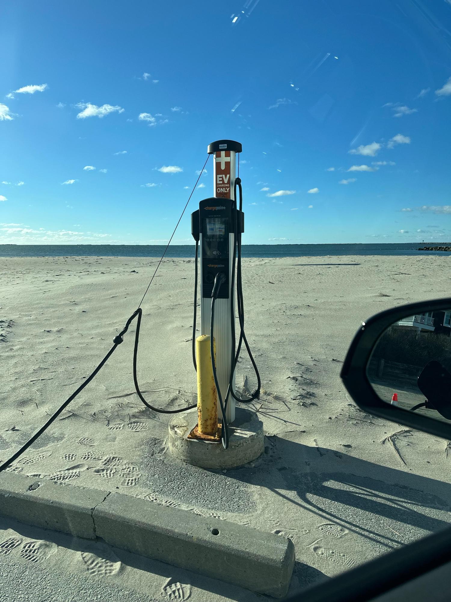 Salty Brine Beach State Park | Narragansett, RI | EV Station