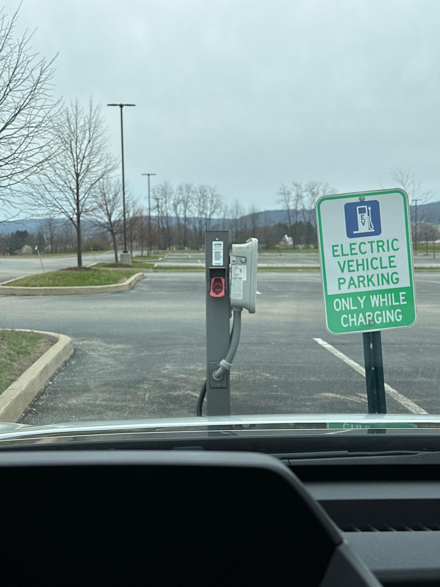 Excela Square At Latrobe - North | Latrobe, PA | EV Station