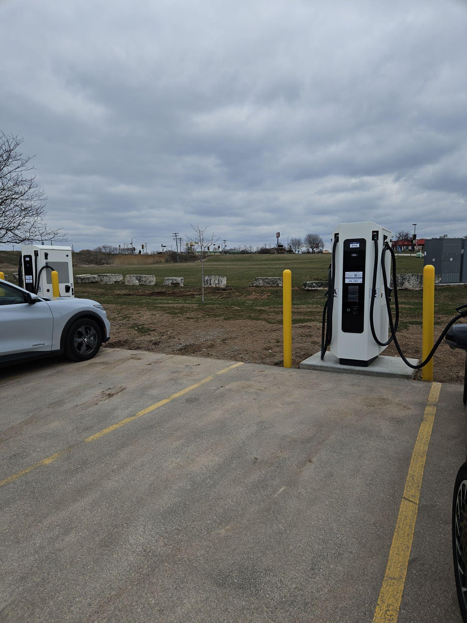 Dorsch Ford | Bellevue, WI | EV Station