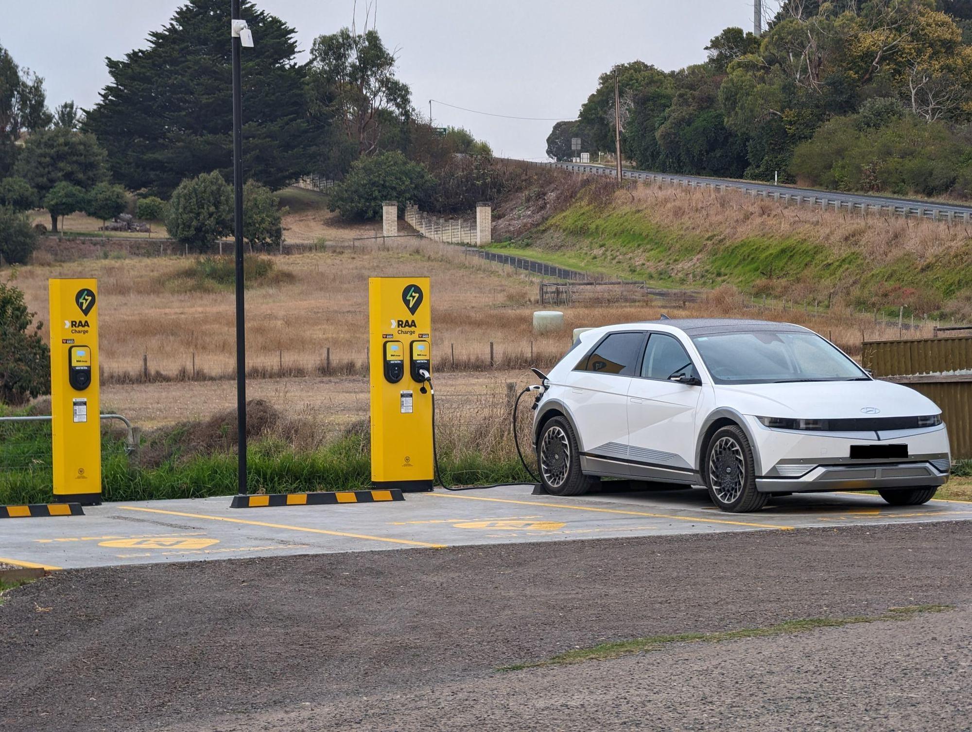 Pine Country Caravan Park Mt Gambier | Moorak, SA | EV Station