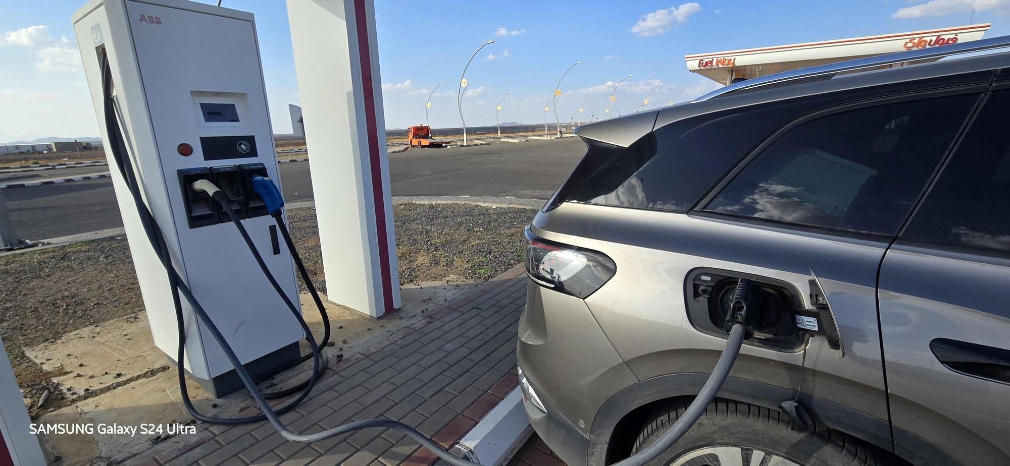 Fuel Way Petrol Station | وادي الفرع 25879 25879, Saudi Arabia | EV Station