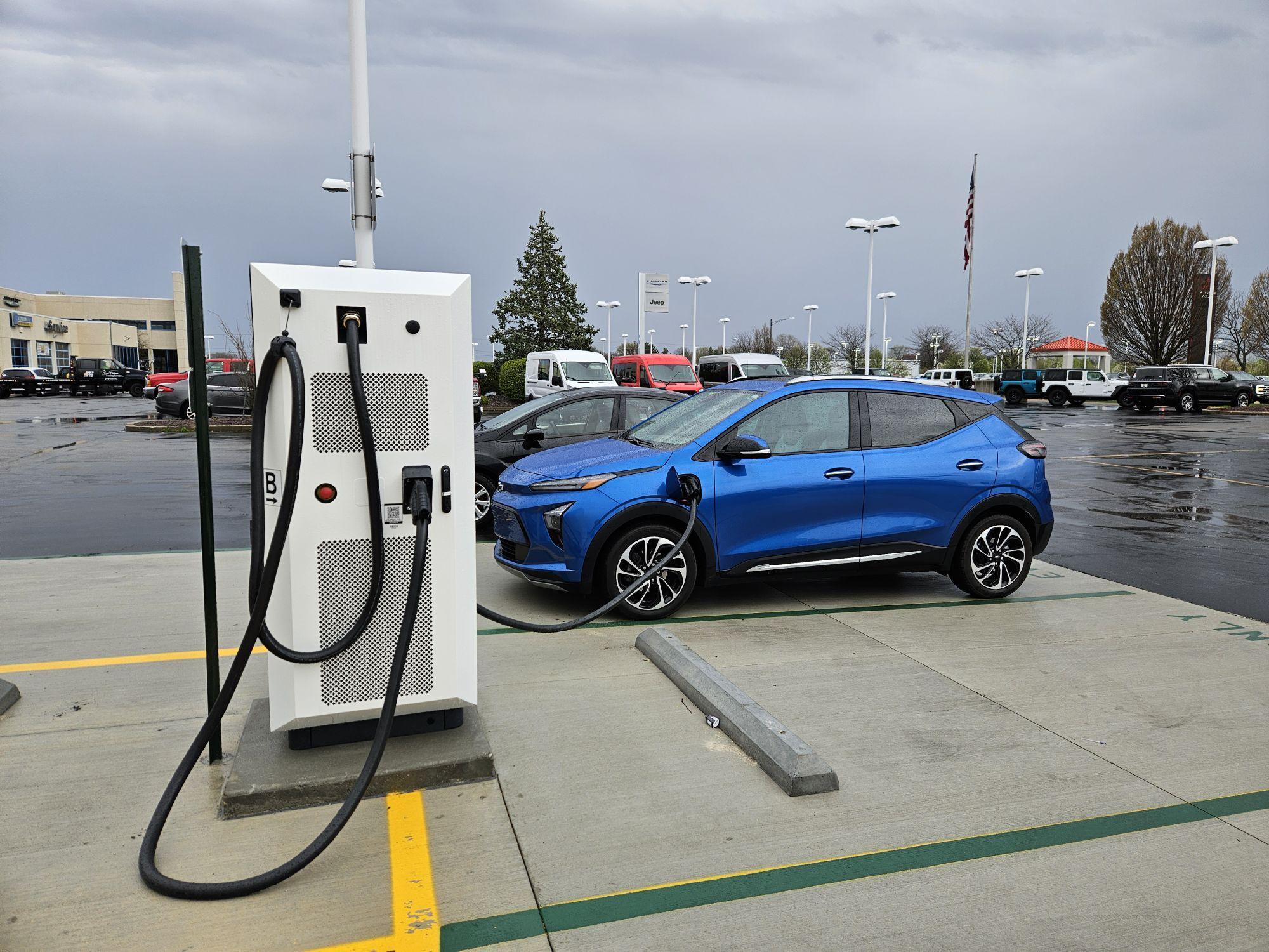 Landmark Ford | Springfield, IL | EV Station