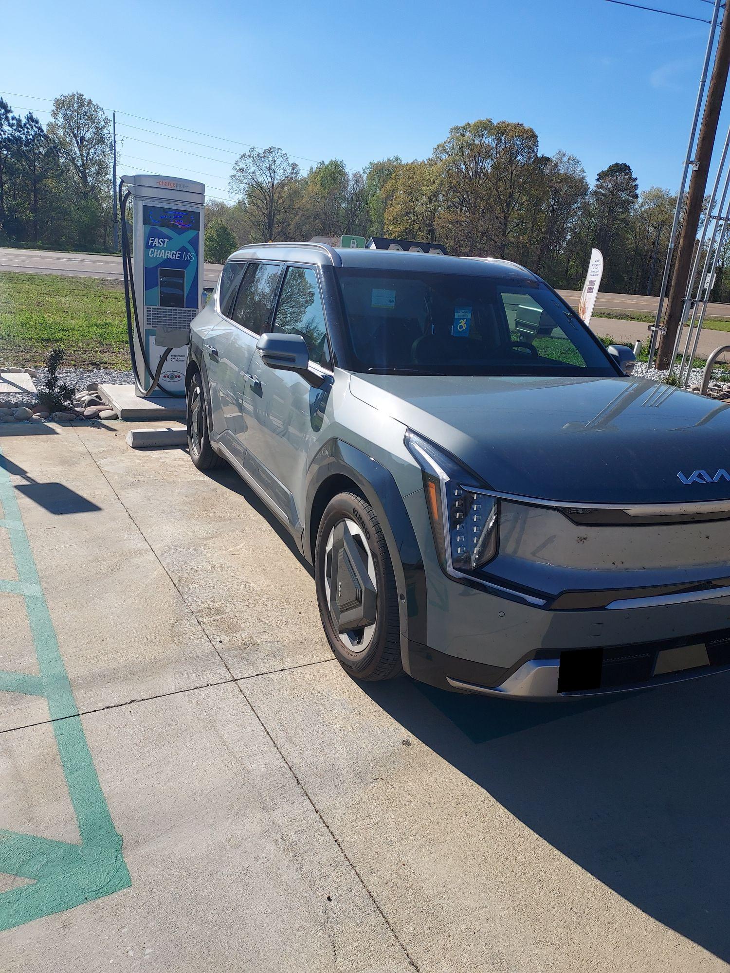 Bravo Travel Center / Exxon | Pontotoc, MS | EV Station