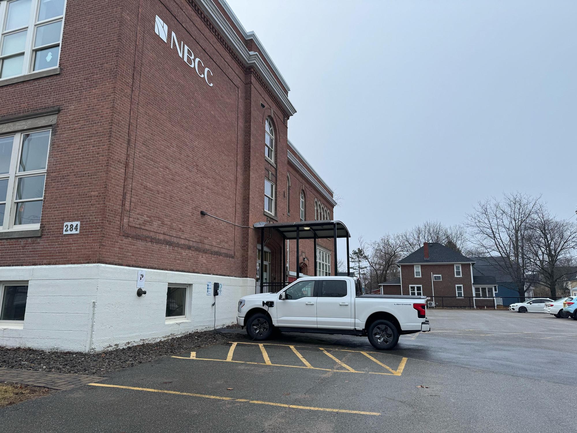 New Brunswick Community College | Fredericton, NB | EV Station