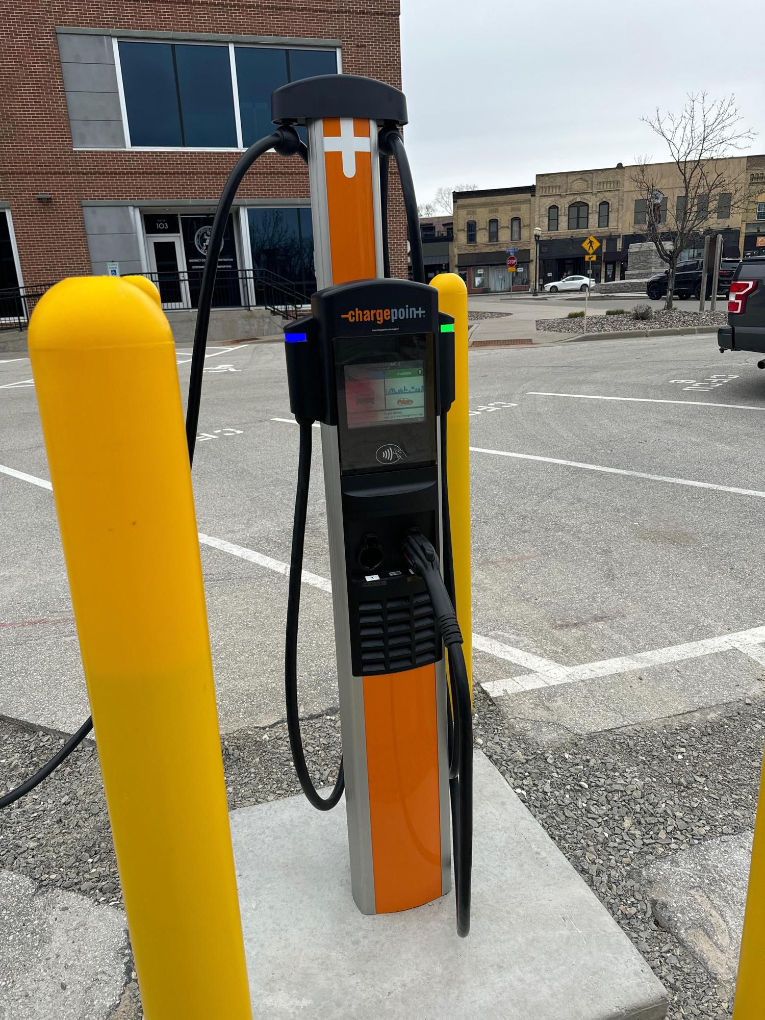 Faith Technologies Inc. | Menasha, WI | EV Station