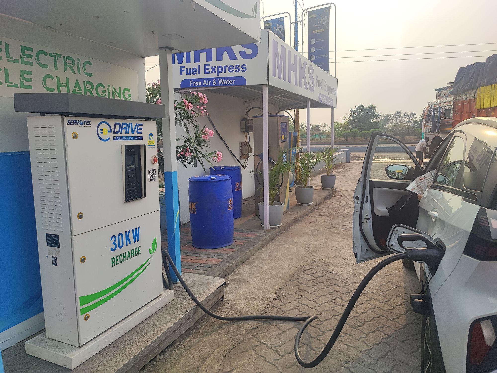 BPCL SHRI BALAJI FILLING STATION | Nagpur, MH | EV Station
