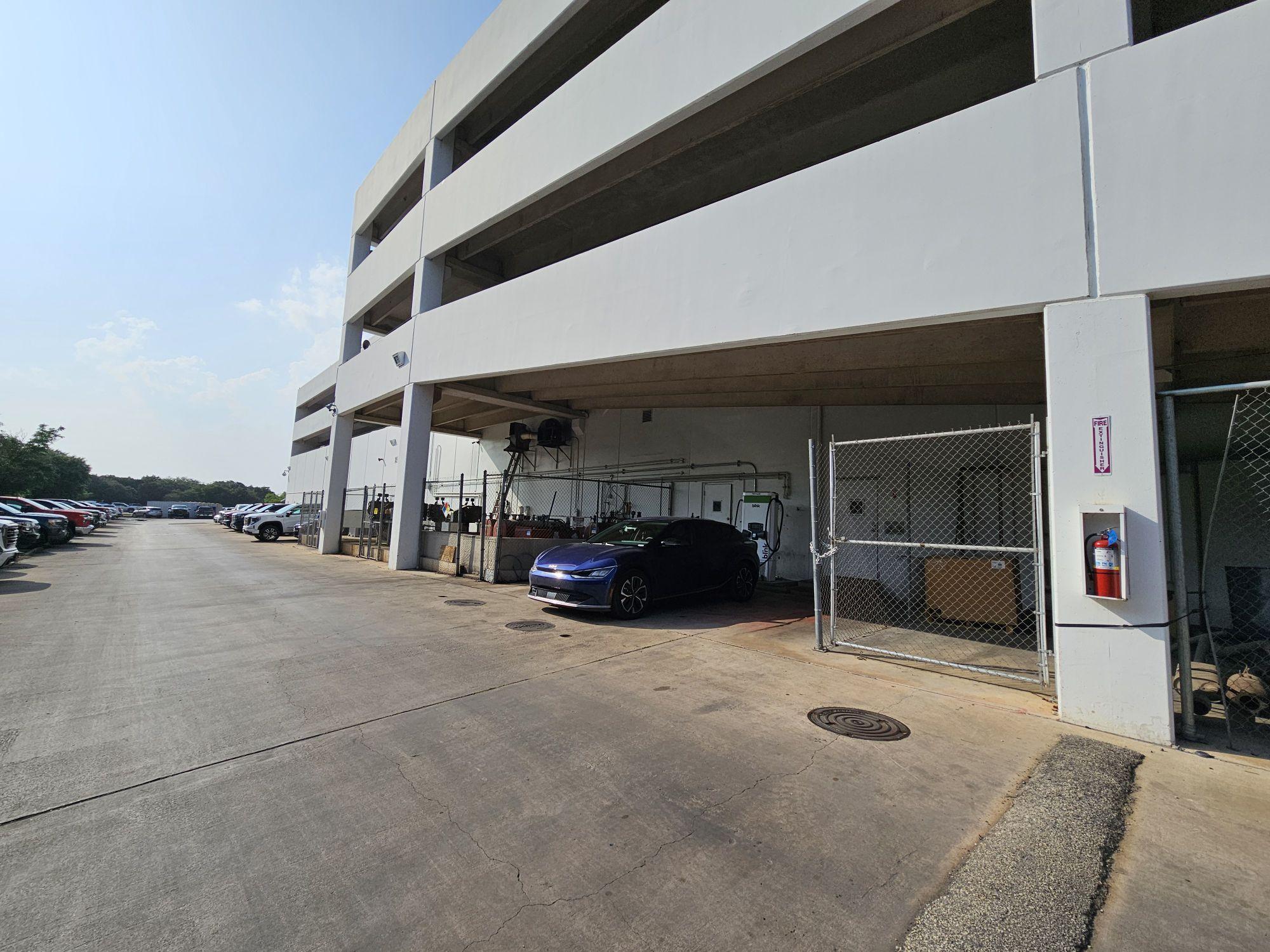 Cavender Buick GMC North | San Antonio, TX | EV Station