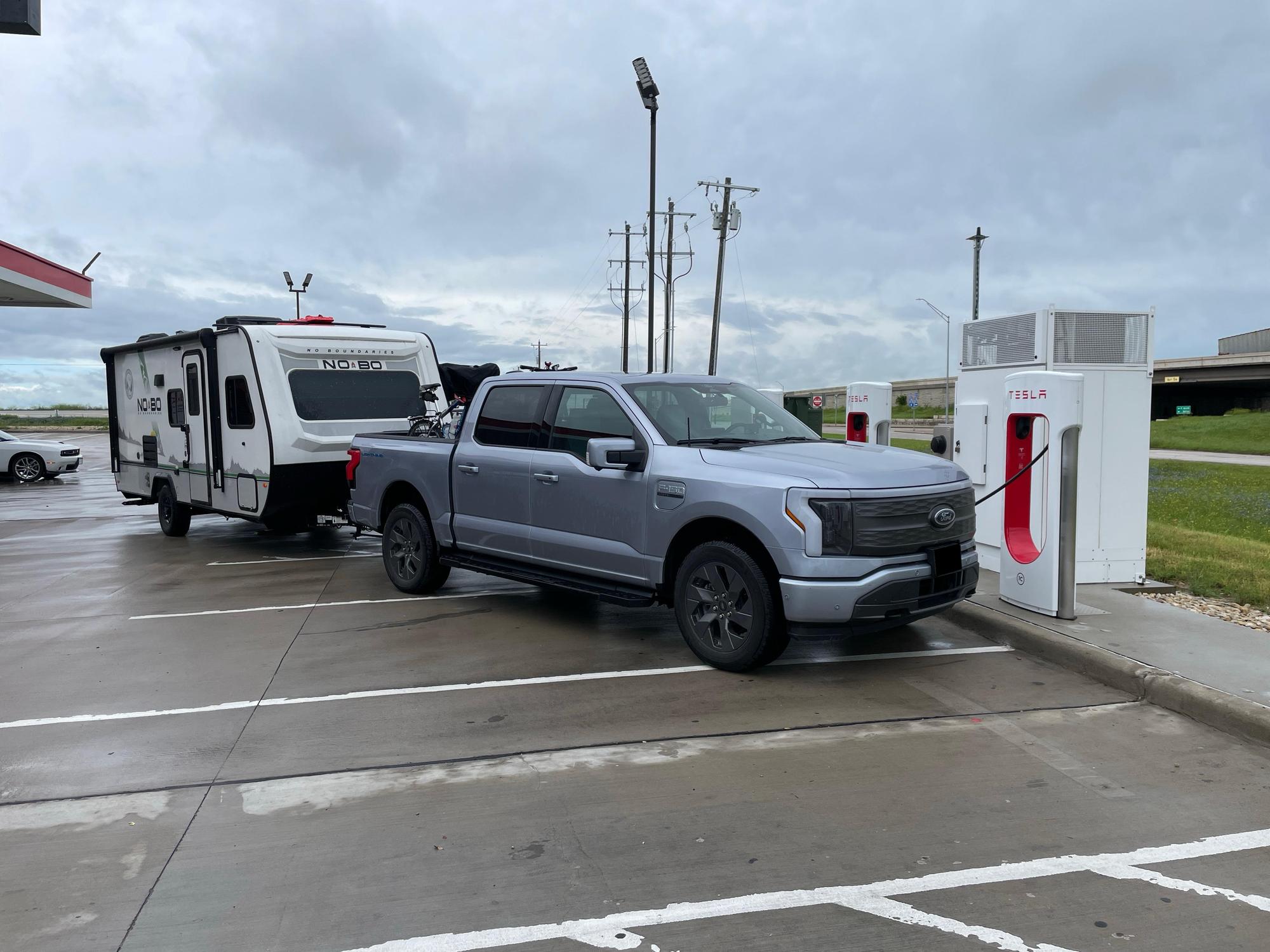 Abbott's Travel Center | Abbott, TX | EV Station