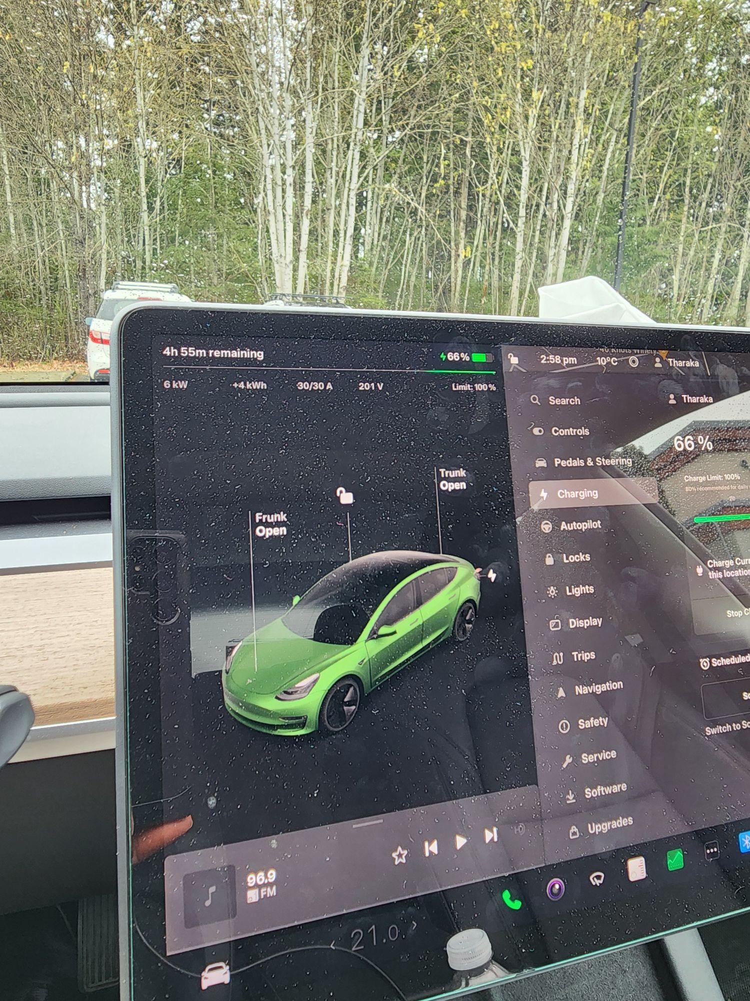 Comox Valley Aquatic Centre | Courtenay, BC | EV Station