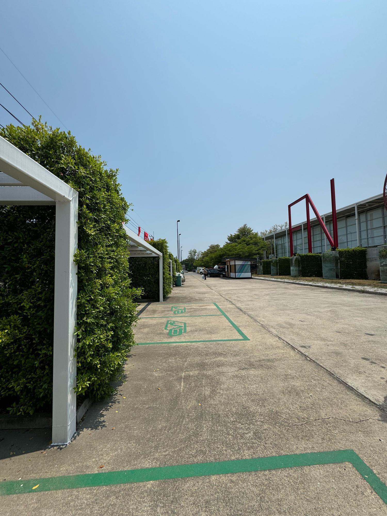 FN Factory Outlet Hua Hin | Tambon Cha-am, จ. เพชรบุรี | EV Station