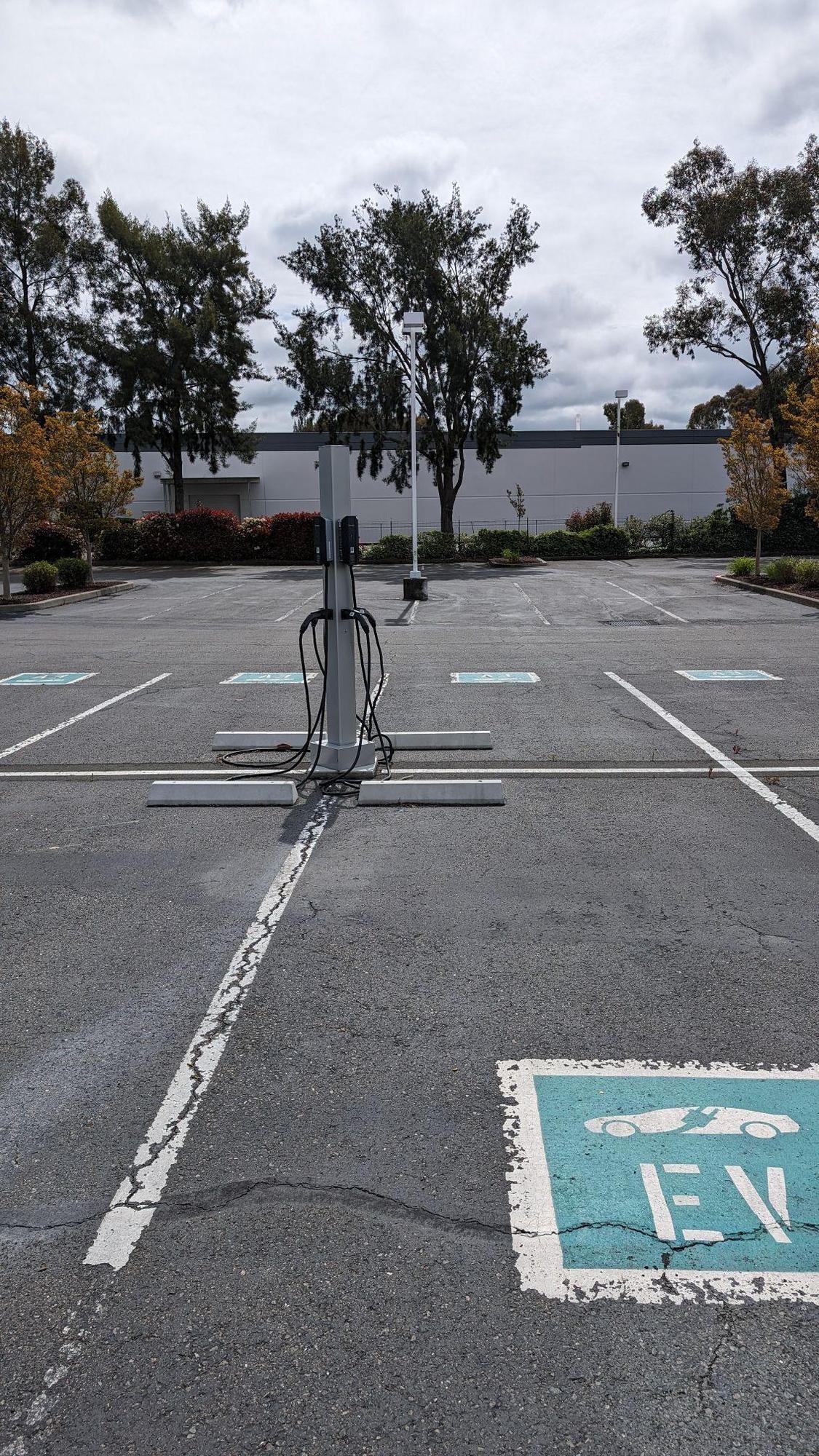 Meritage Medical Network | Petaluma, CA | EV Station