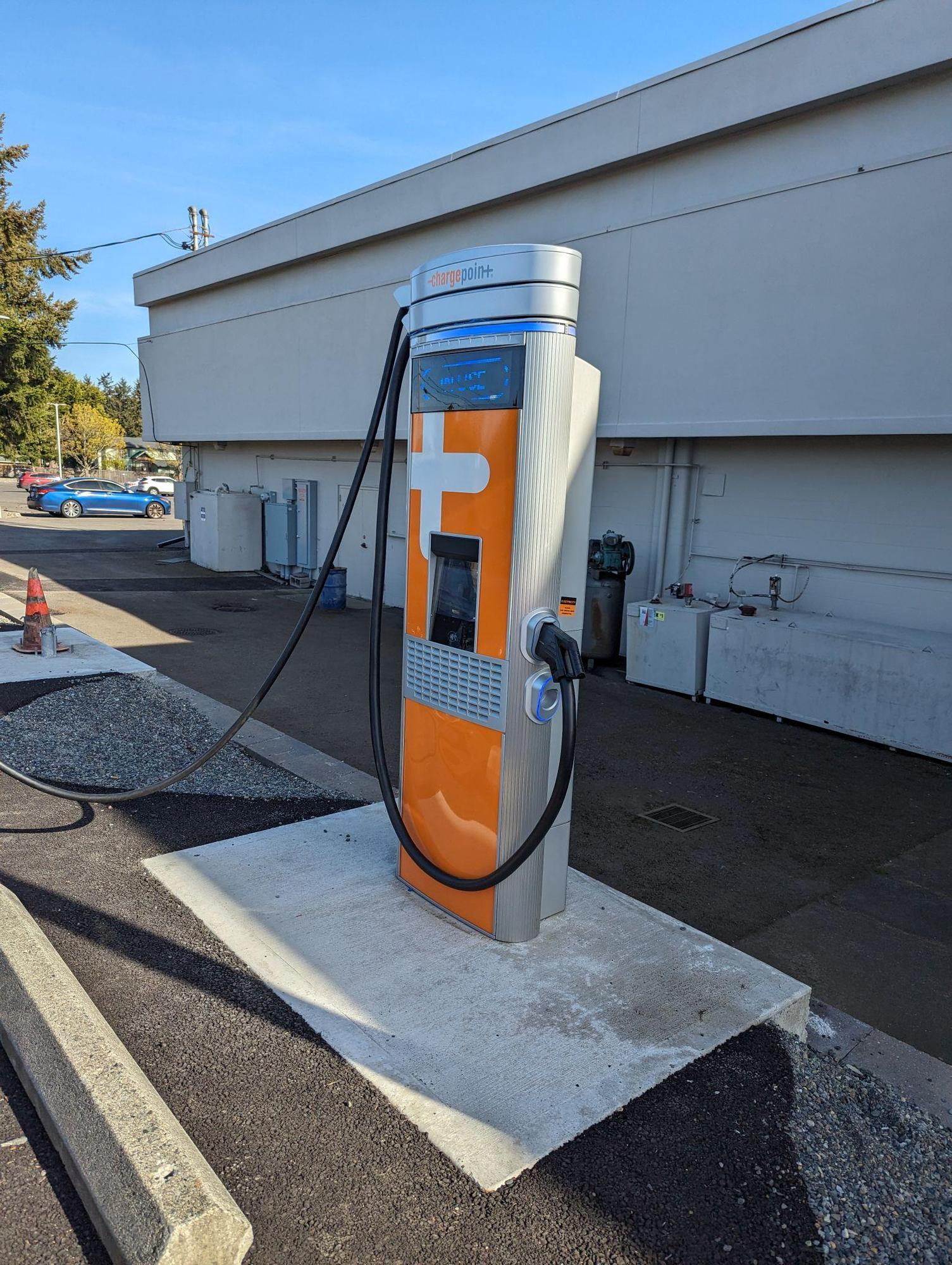 Larson Hyundai | Tacoma, WA | EV Station