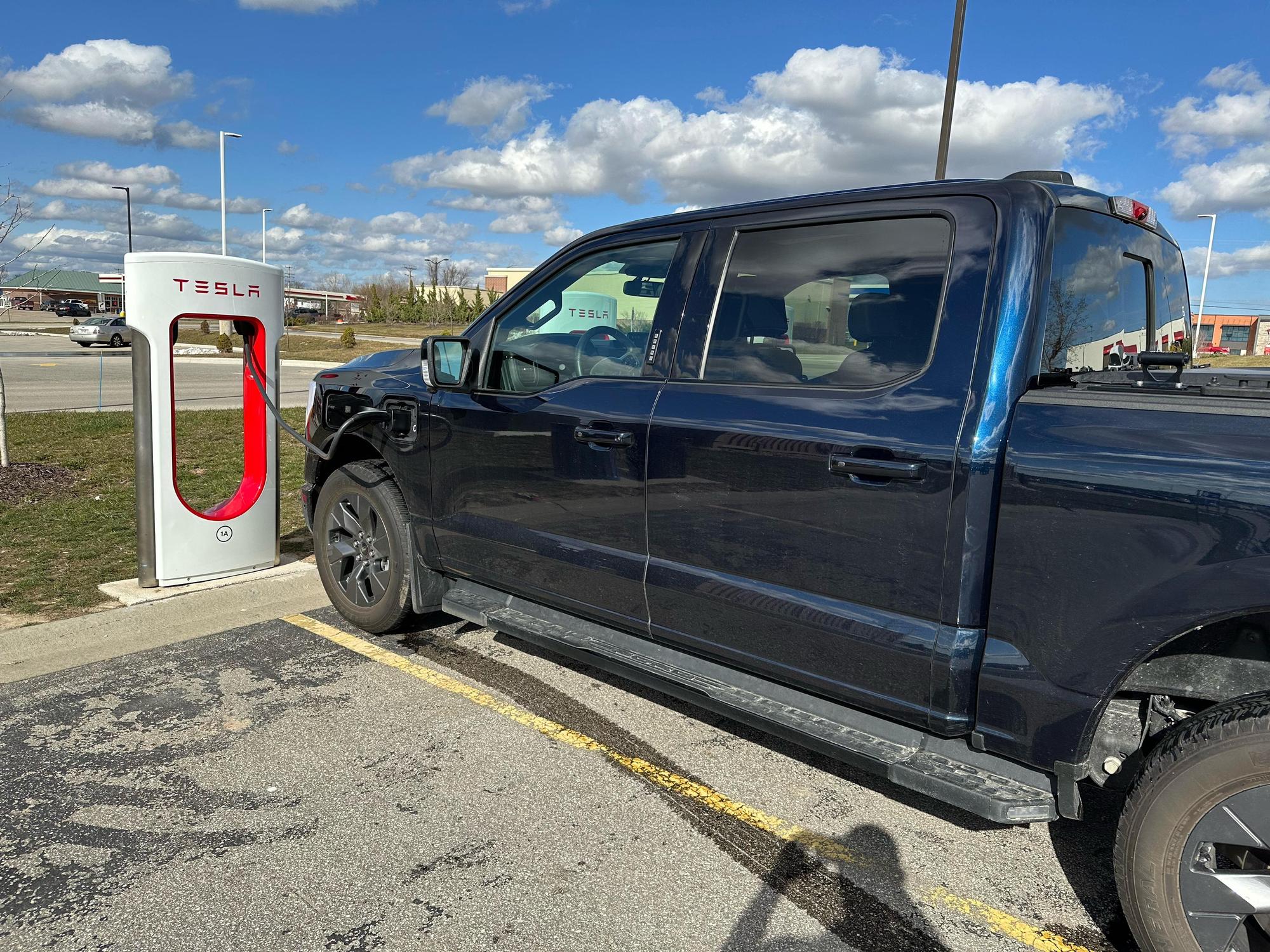 Meijer | Appleton, WI | EV Station