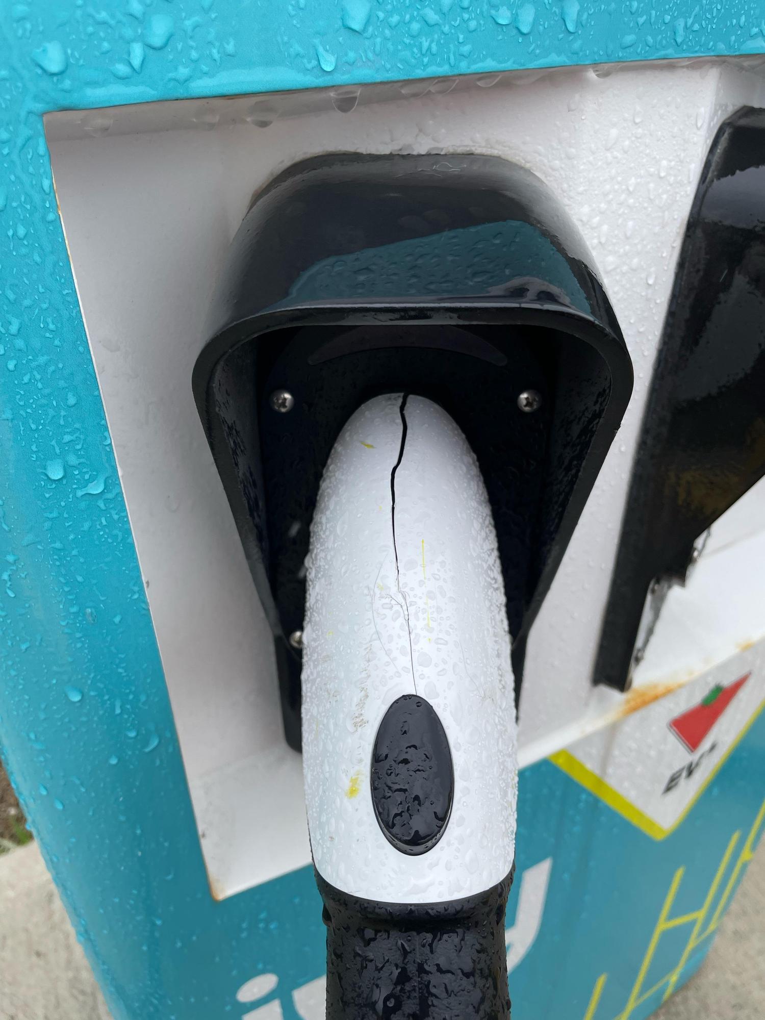 ONroute Barrie | Barrie, ON | EV Station