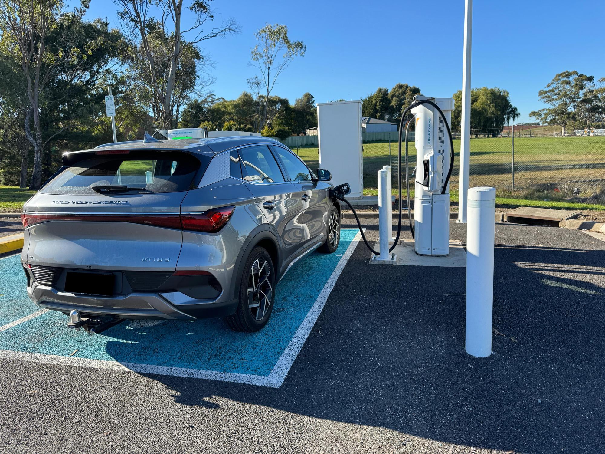 Shell Coles Express - Warrenheip | Warrenheip, VIC | EV Station