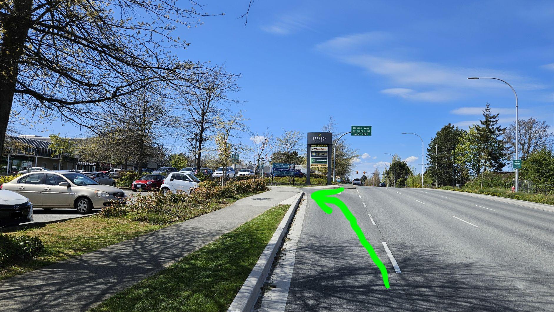 Saanich - Saanich Plaza | Victoria, BC | EV Station