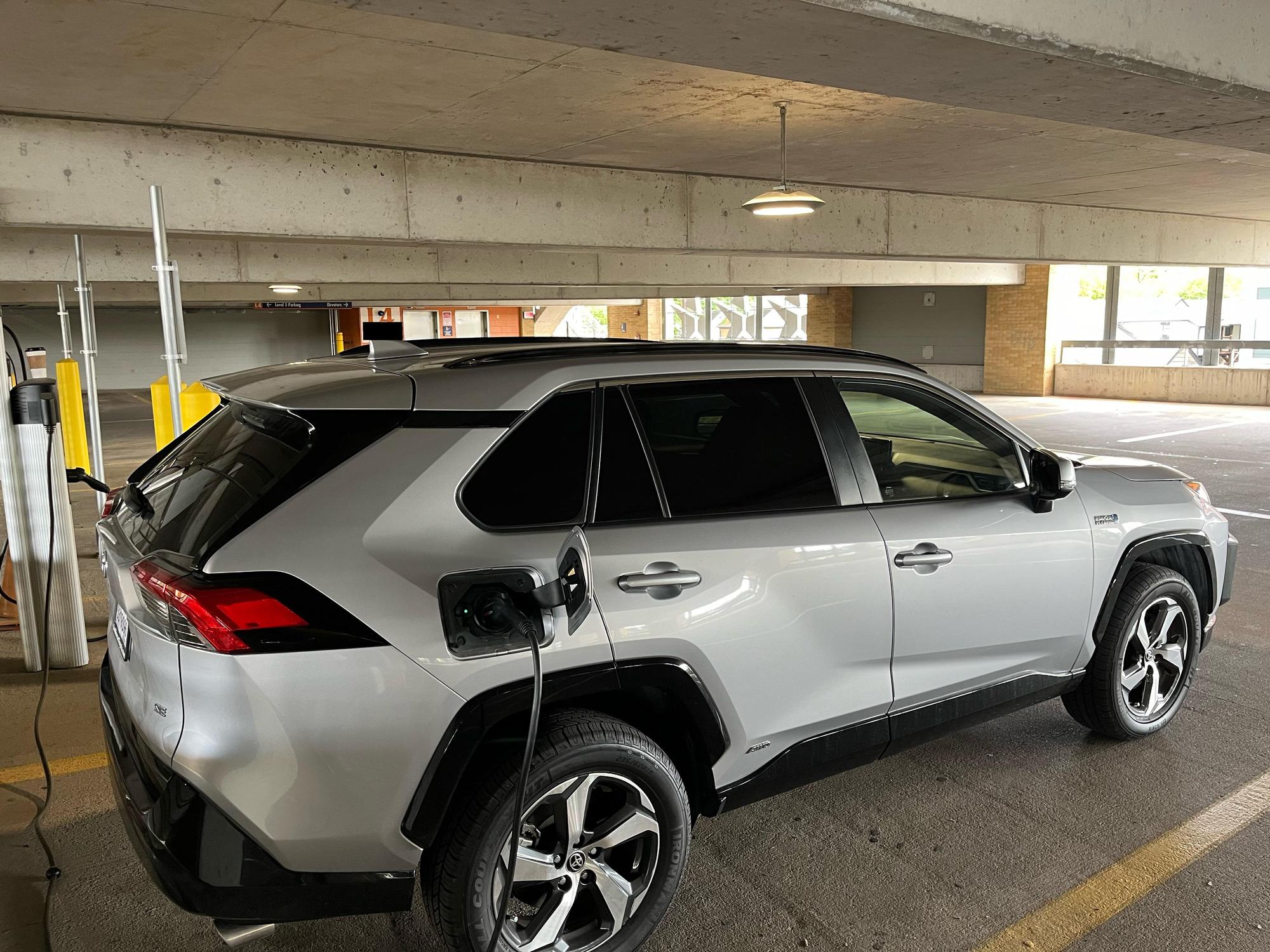 ACC Rio Grande Parking Garage | Austin, TX | EV Station