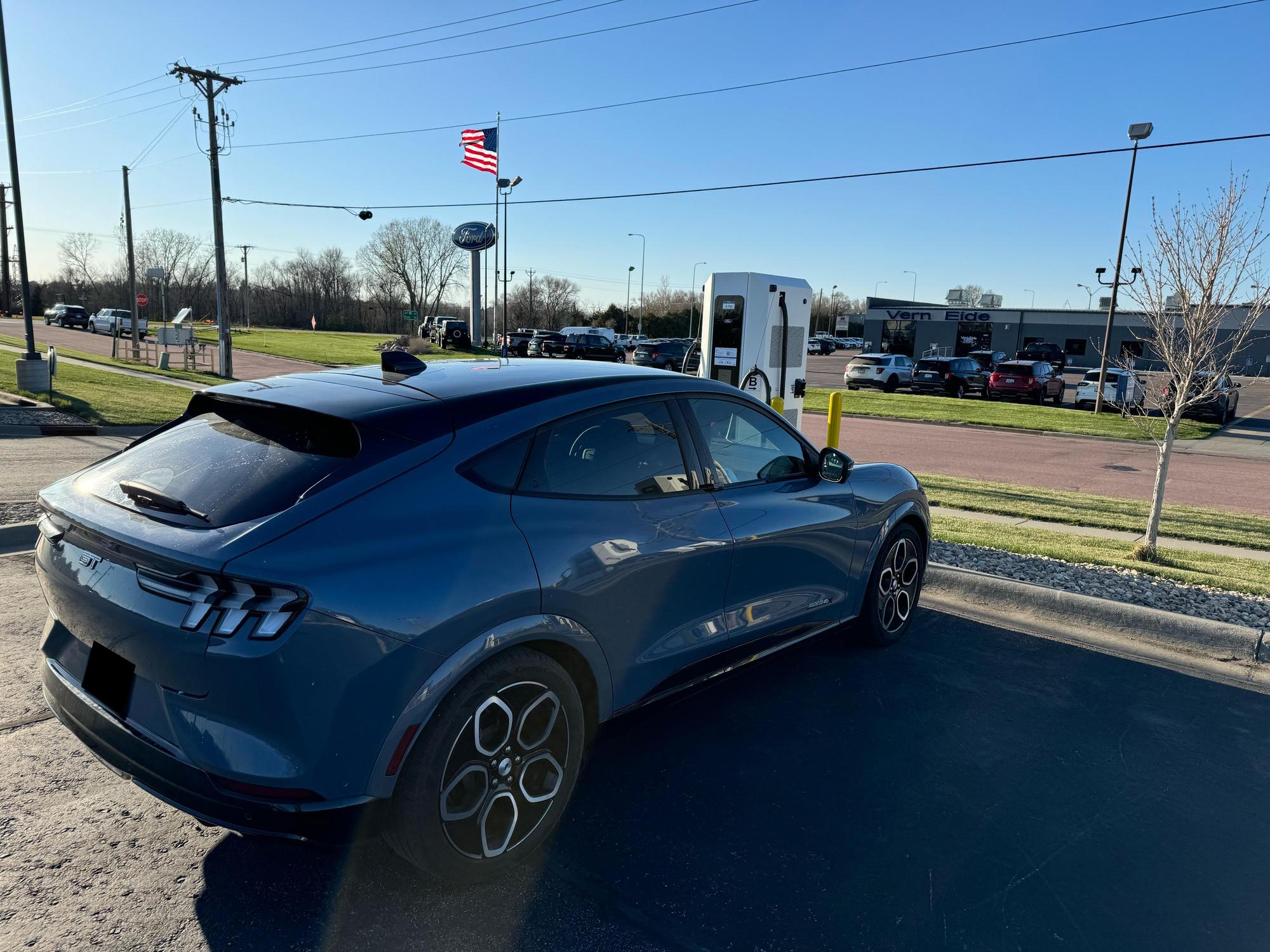Vern Eide Ford | Mitchell, SD | EV Station