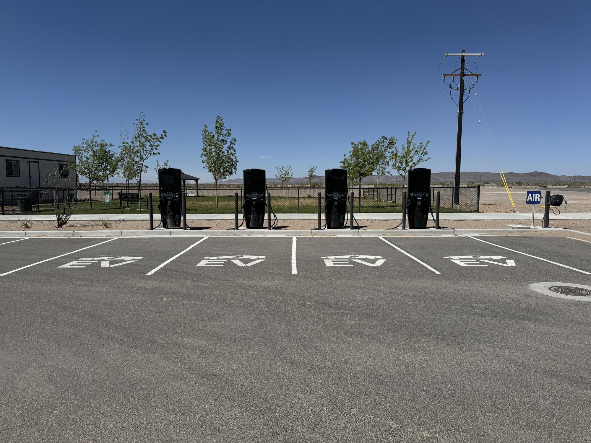 Chiricahua Apache Plaza | Deming, NM | EV Station