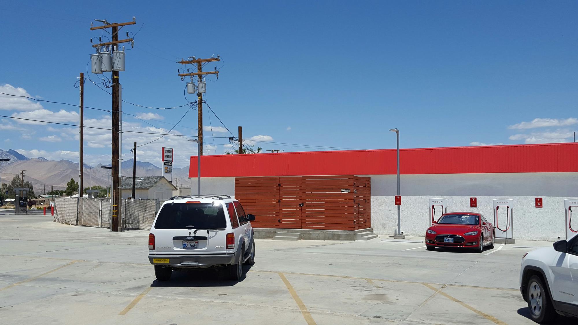 Inyokern Market | Inyokern, CA | EV Station
