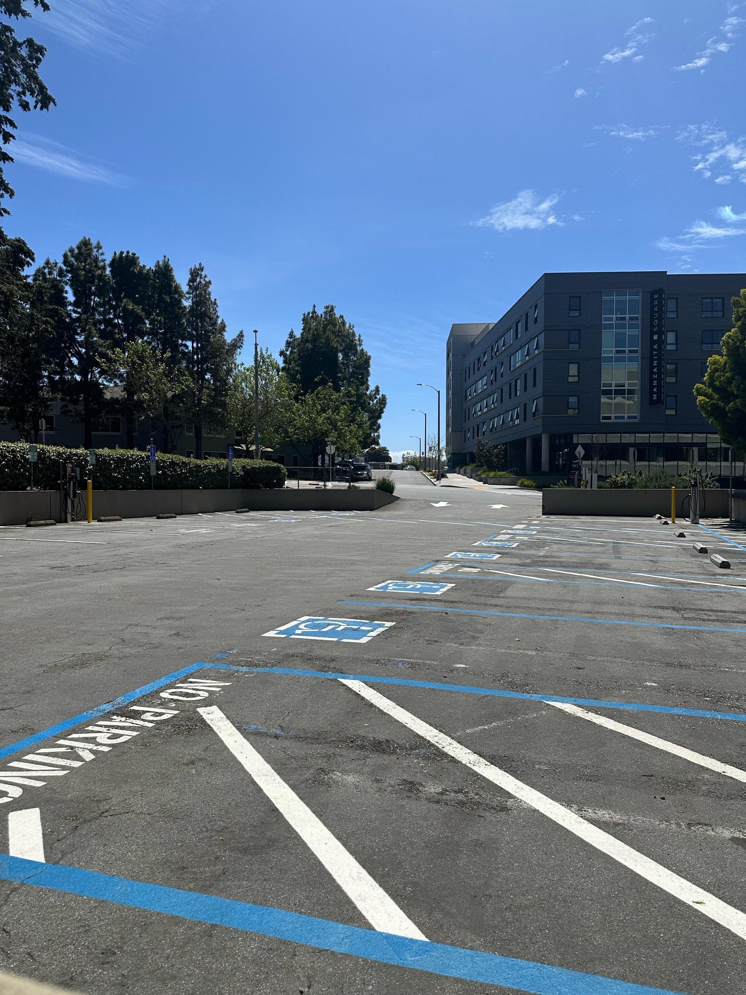 SFSU - Parking Lot 2 | SF, CA | EV Station