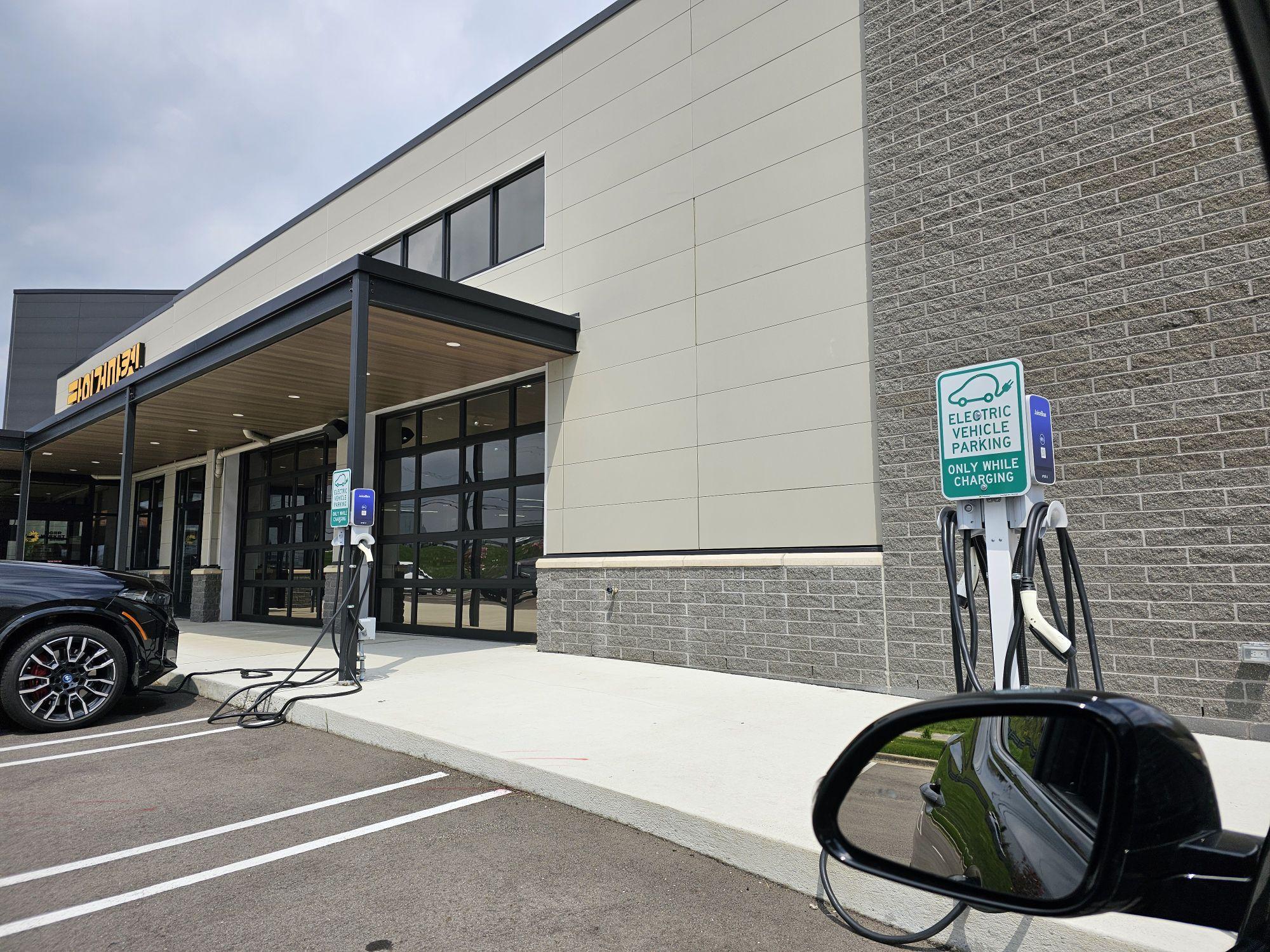 Tiger Market | Southfield, MI | EV Station