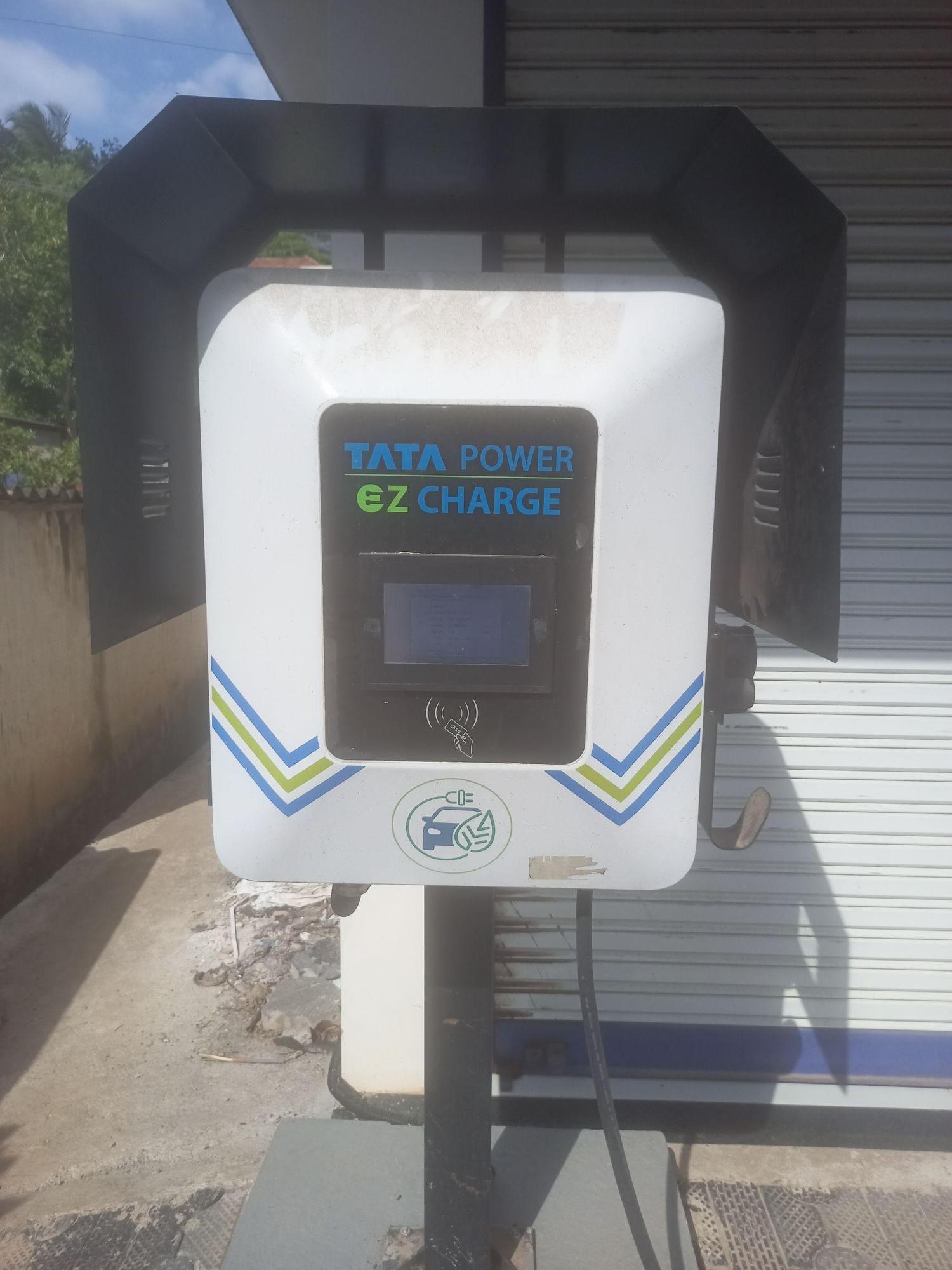 Tata Power - DC FC - Muthoot Automotive Punalur | Punalur, KL | EV Station