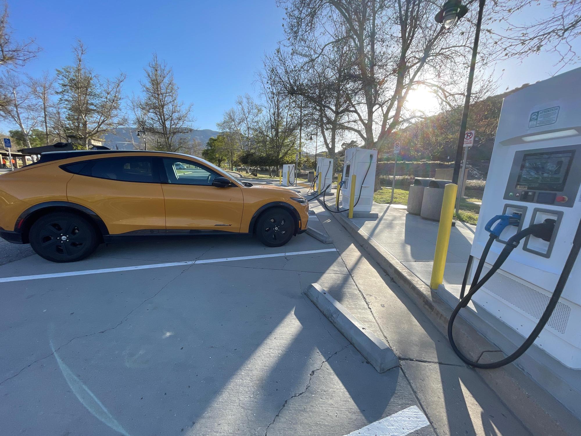 Tejon Pass Rest Area - Southbound | Lebec, CA | EV Station