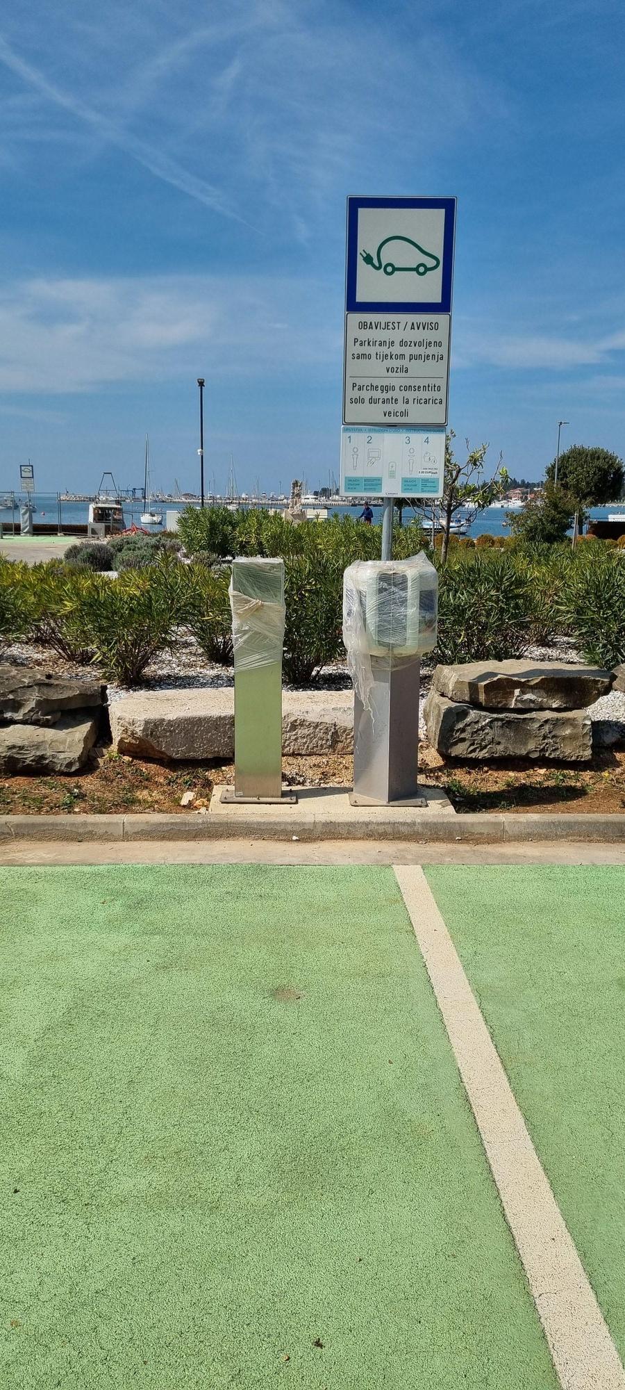 Riva Umag Main Parking Lot | Umag, Istarska županija | EV Station