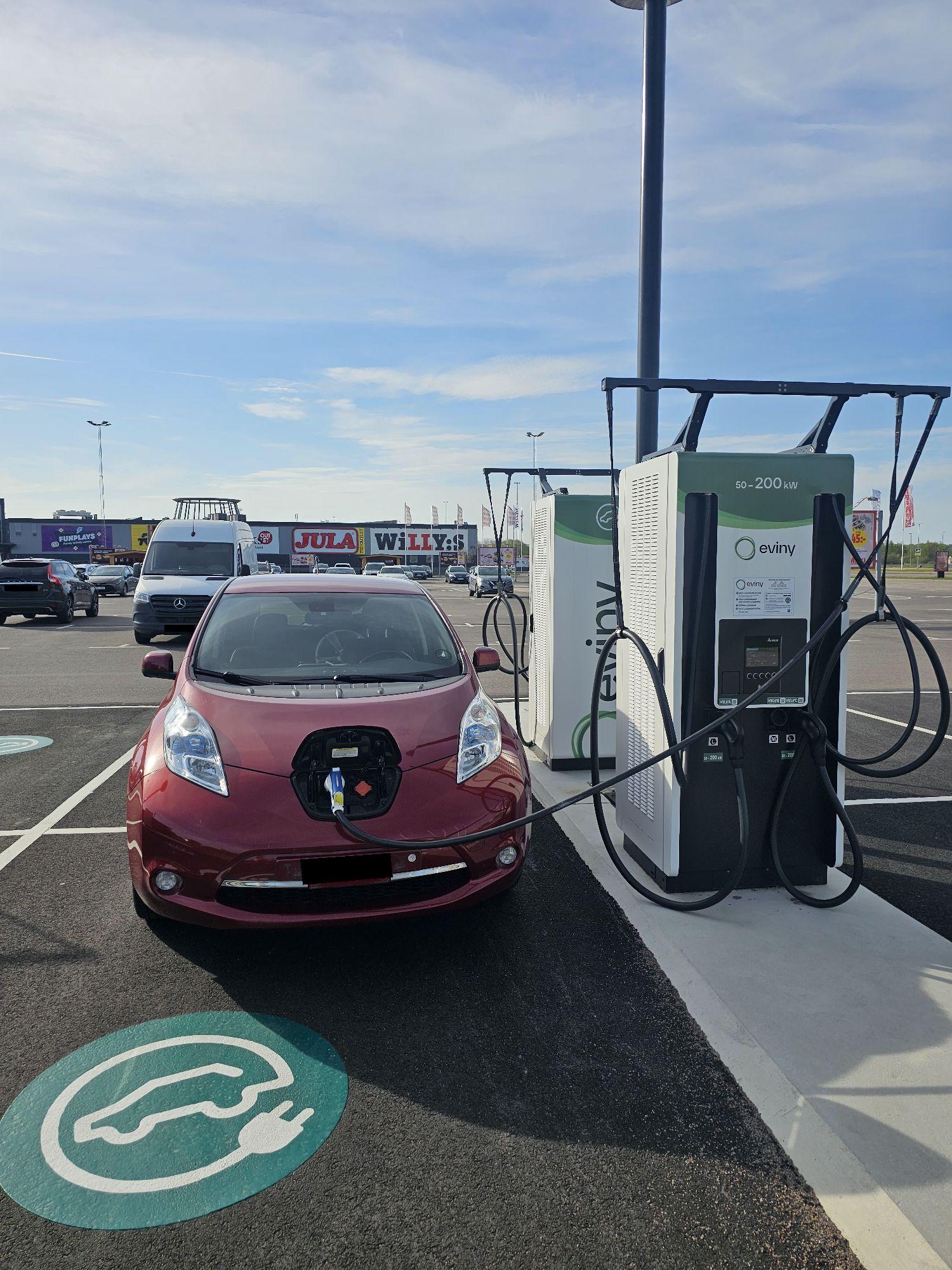 EVINY | Dragaregatan 2, 265 75 Hyllinge, Sverige | EV Station