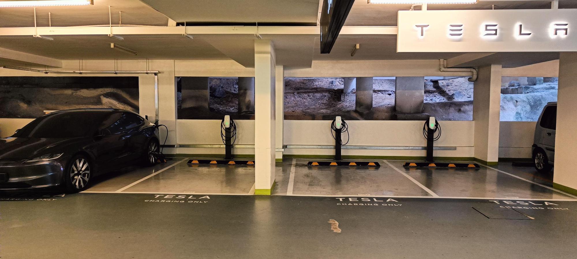 Tesla Destination Charger - All Seasons Place (11kW AC) | George Town ...