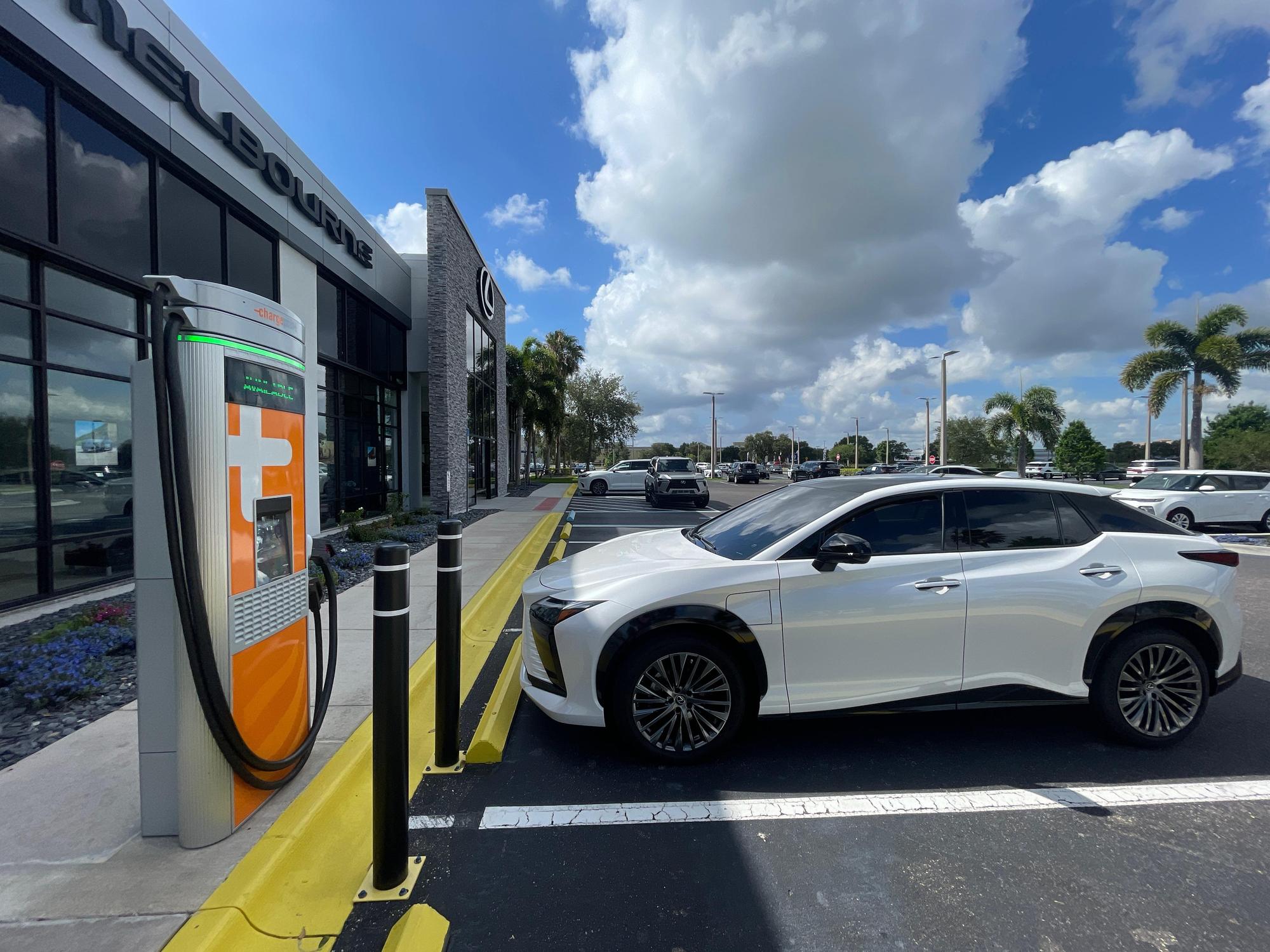 Lexus of Melbourne | Melbourne, FL | EV Station