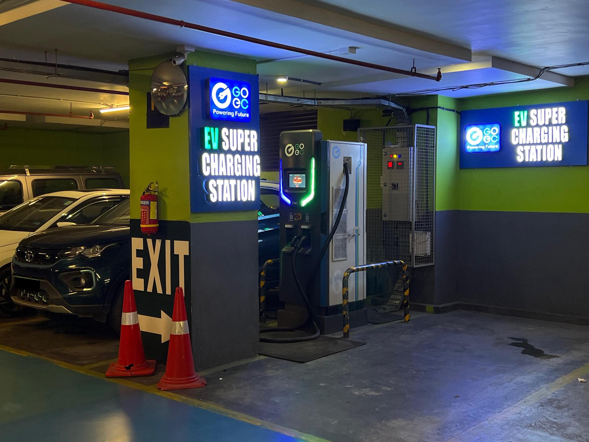 GO EC Oberon mall EV Super Charging station | Ernakulam, KL | EV Station