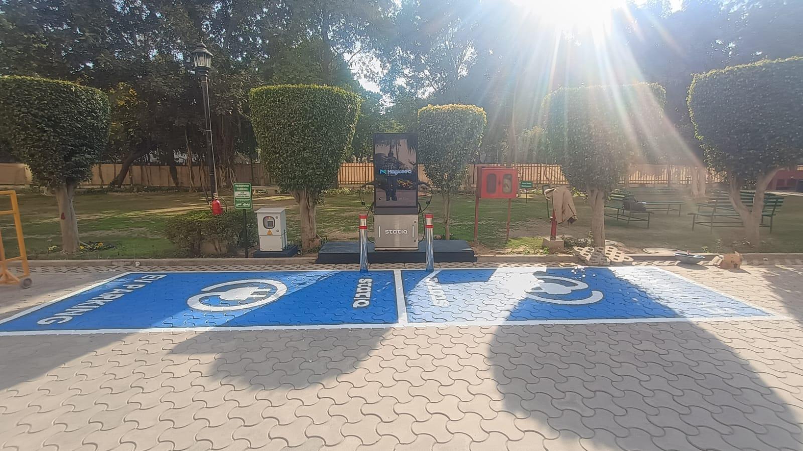 Statiq- DLF Windsor Court | Gurugram, HR | EV Station