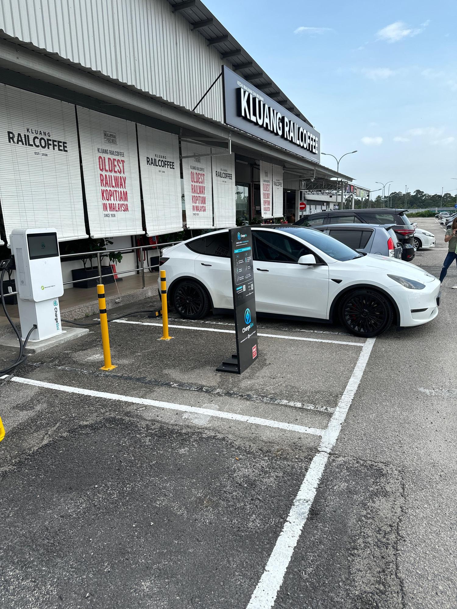 Target Supermarket Yong Peng 大吉超市永平 | Yong Peng, Johor Darul Ta'zim ...