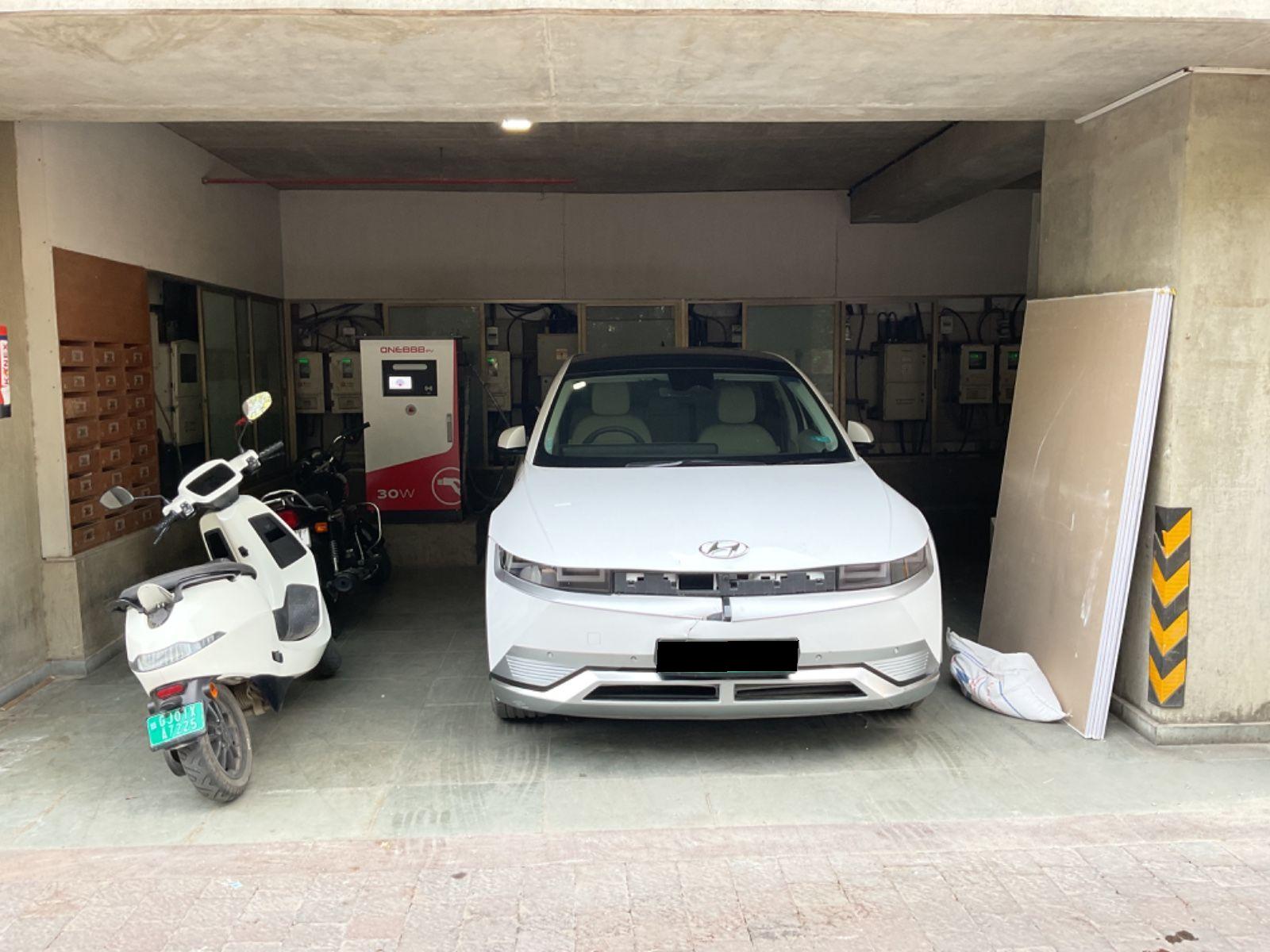 Maruti Elanza Vertex - 30 KW - ONE888ev Public Charging Station ...
