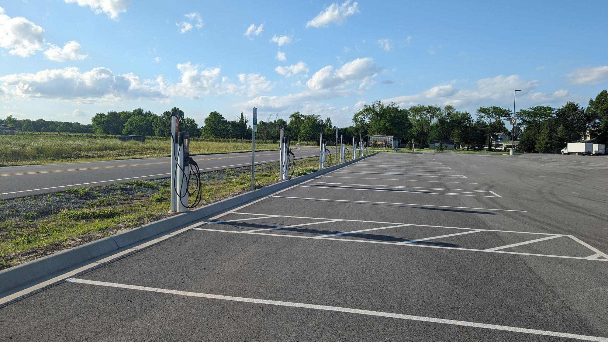 Walker's Bluff Casino Resort | Carterville, IL | EV Station