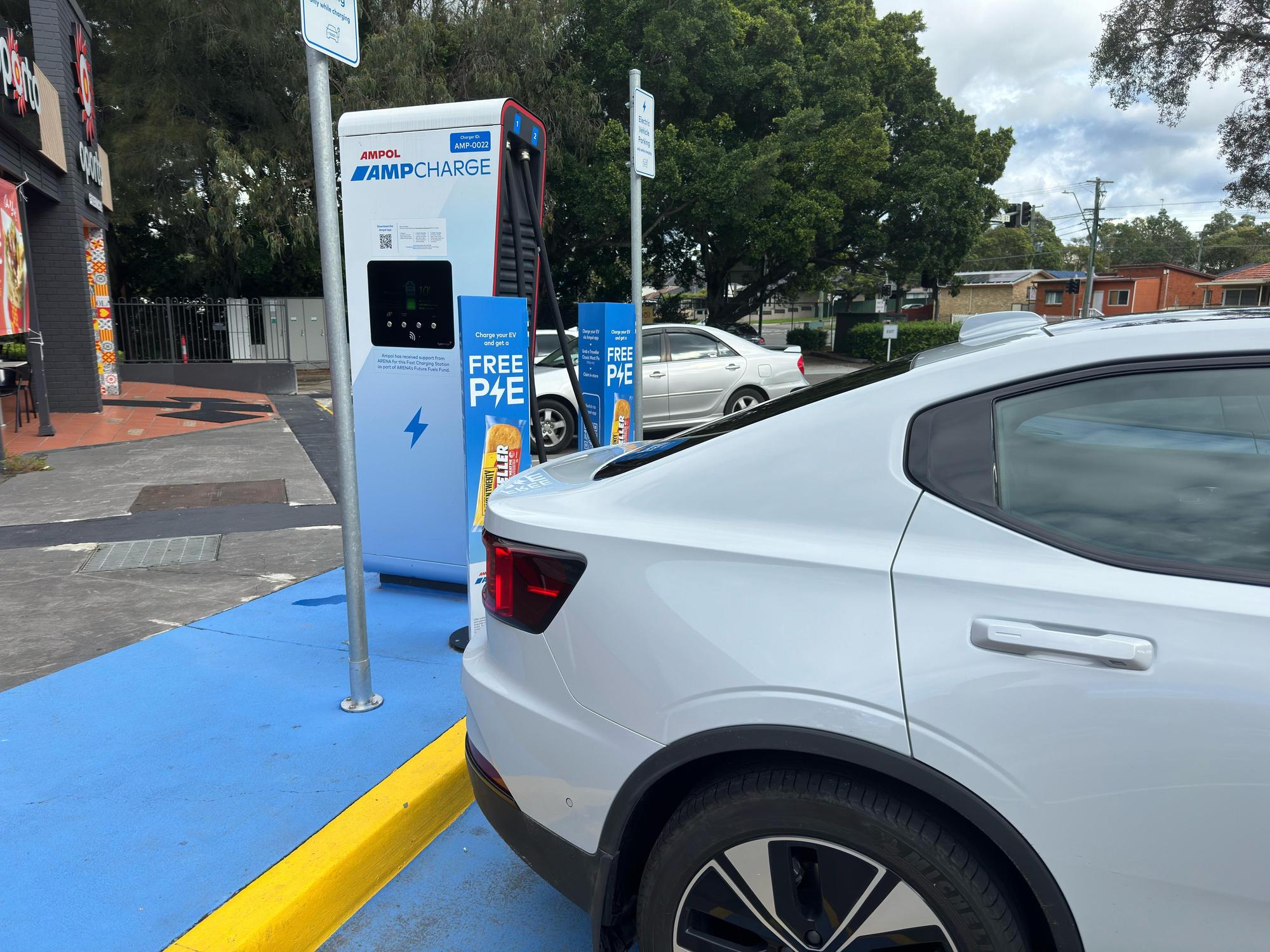 Ampol Foodary Greenacre | Greenacre, NSW | EV Station
