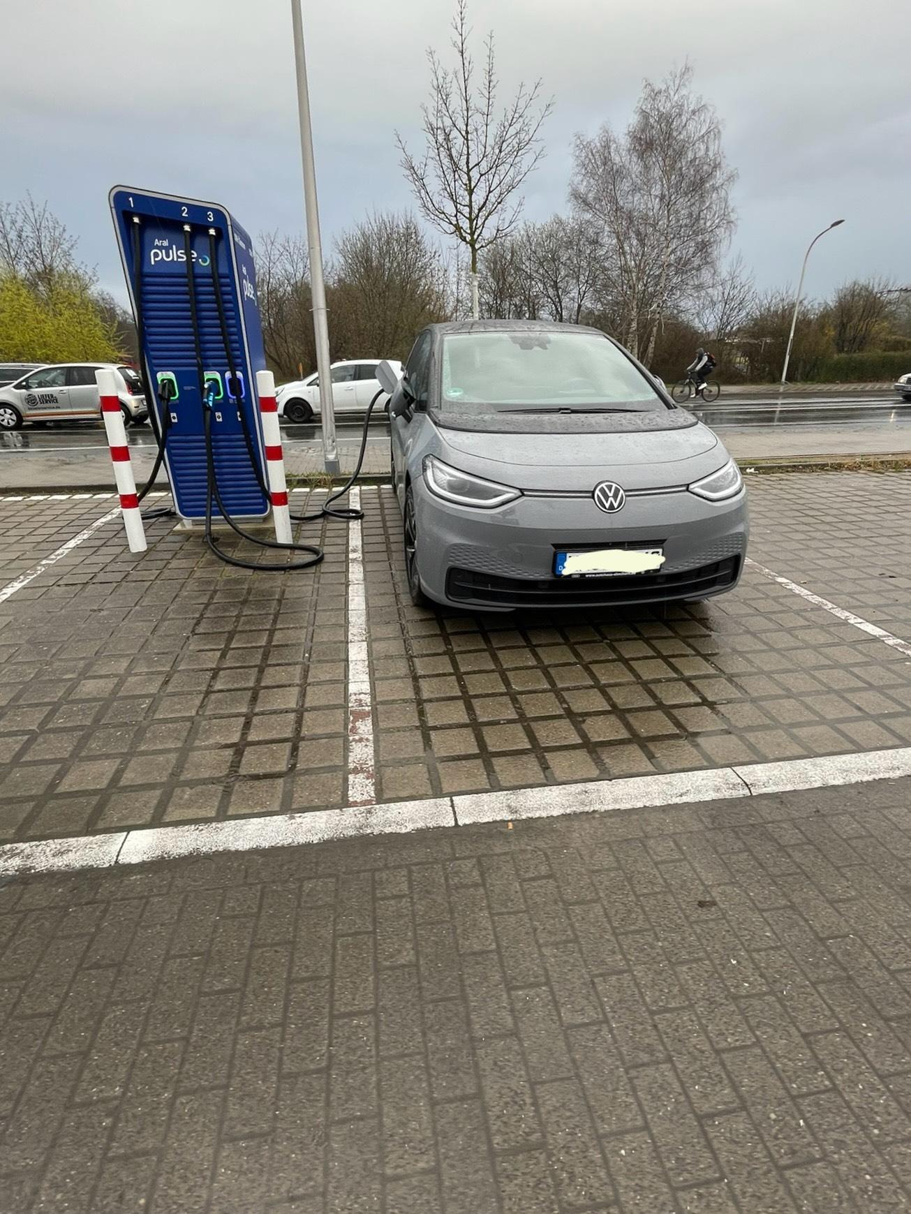 Aral Burger King 100, 150 kW | Greifswald, MV | EV Station