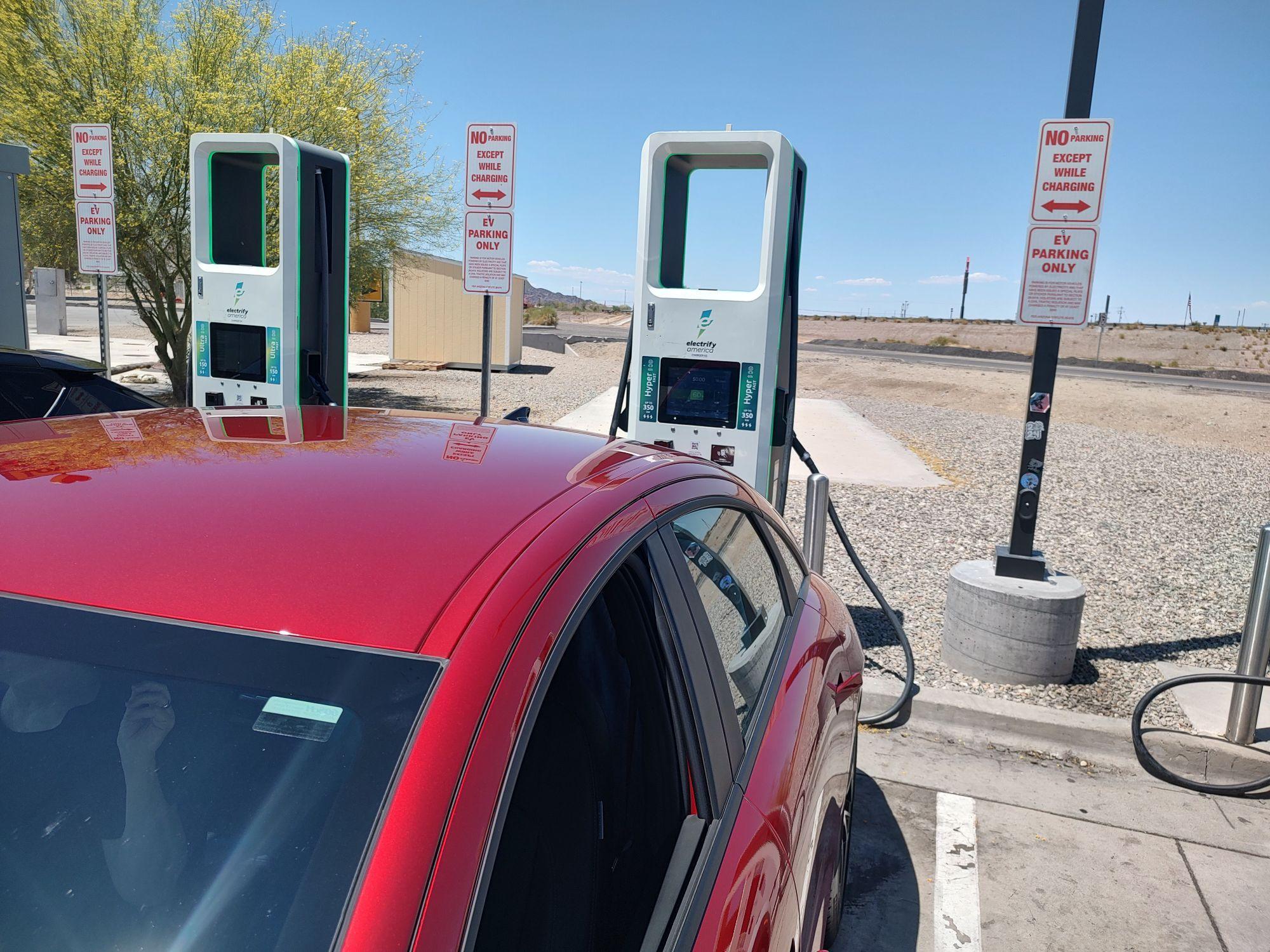Love's Travel Stop Quartzsite | Quartzsite, AZ | EV Station