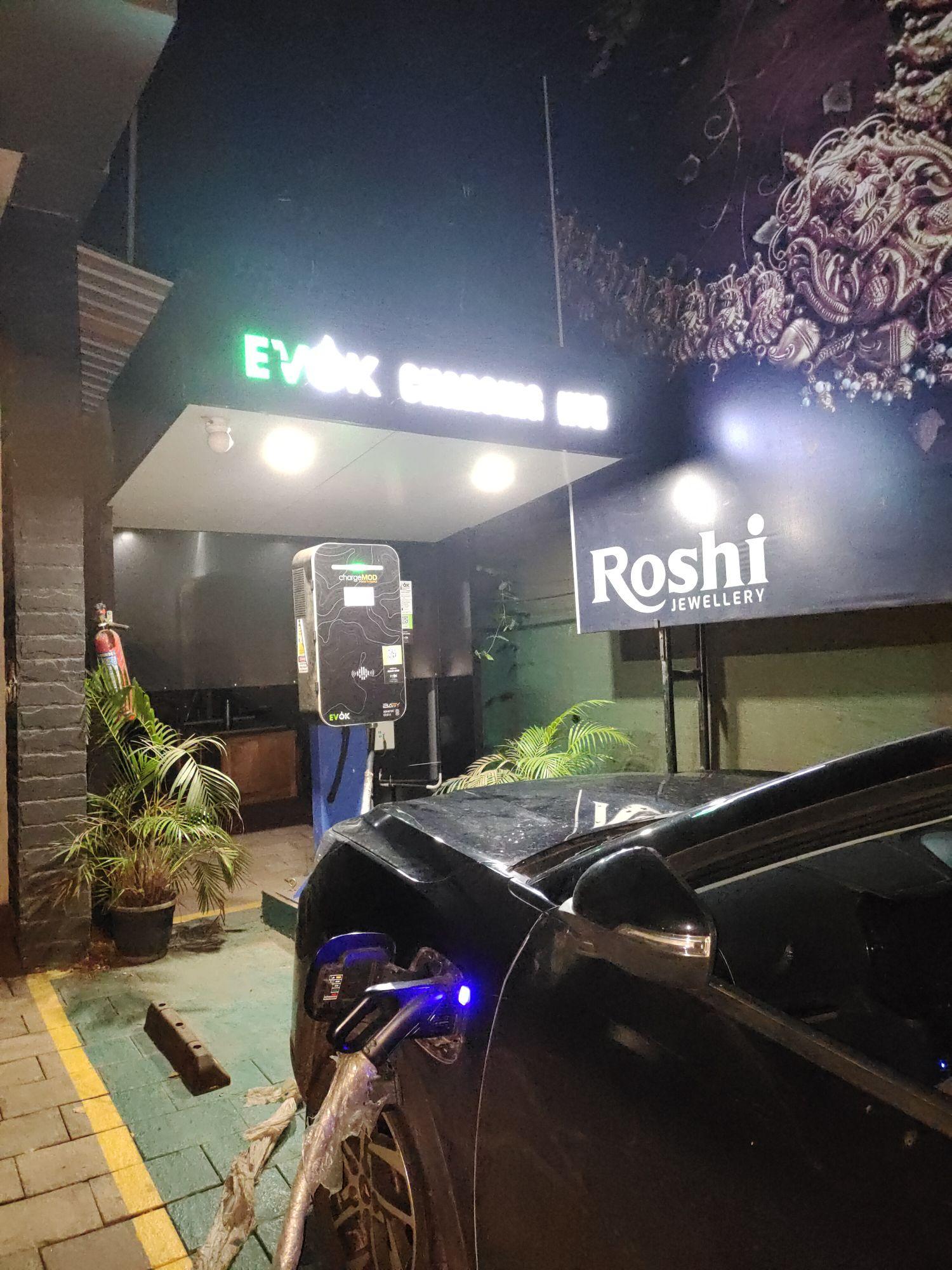 EVOK Charging Hub - Roshi Jewellery | Kasaragod, KL | EV Station