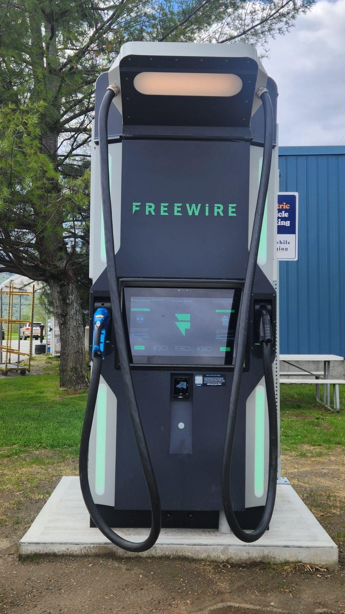 LaPerle's IGA (1) | Colebrook, NH | EV Station
