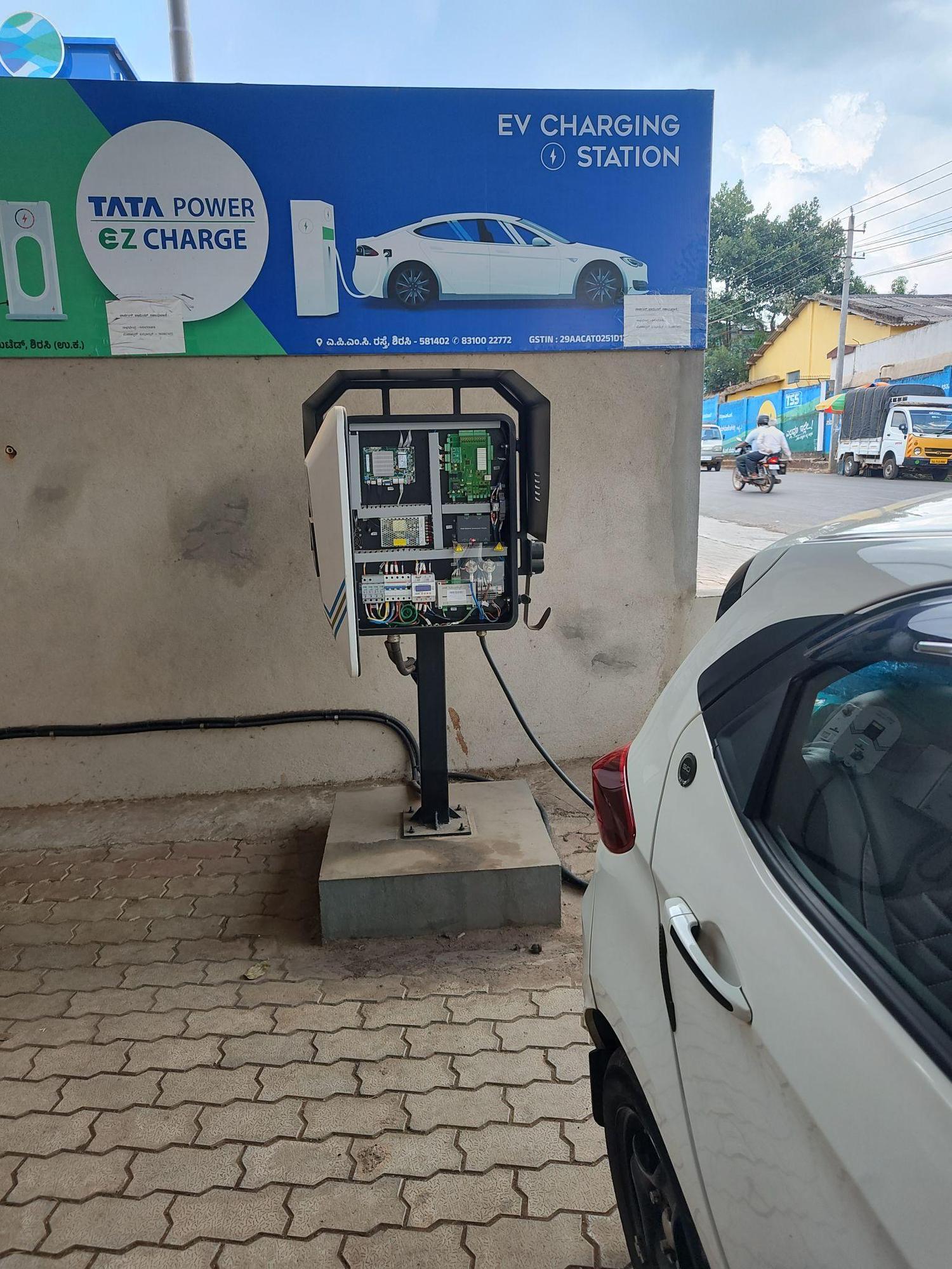 TSS Pet Shop | Sirsi, KA | EV Station
