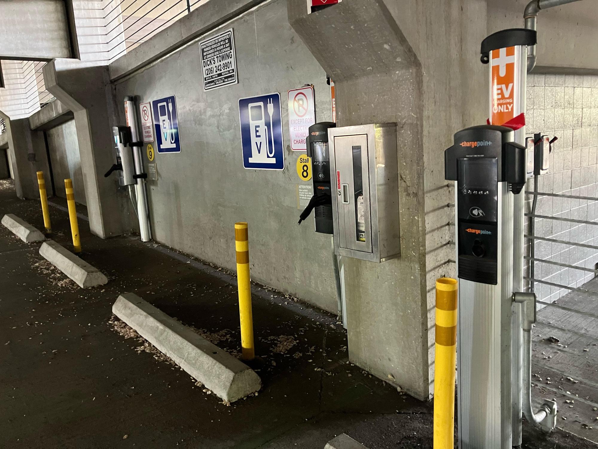 Burien Transit Center | Burien, WA | EV Station