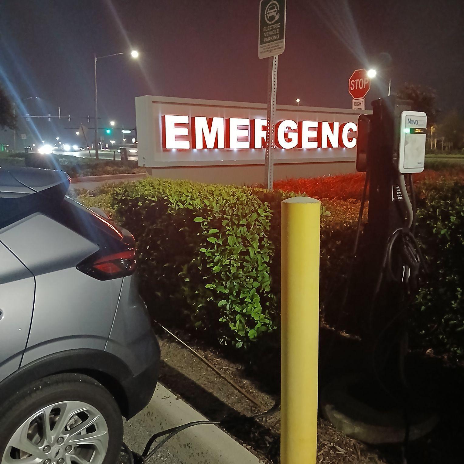 7823 Palm Pkwy Parking Lot | Orlando, FL | EV Station